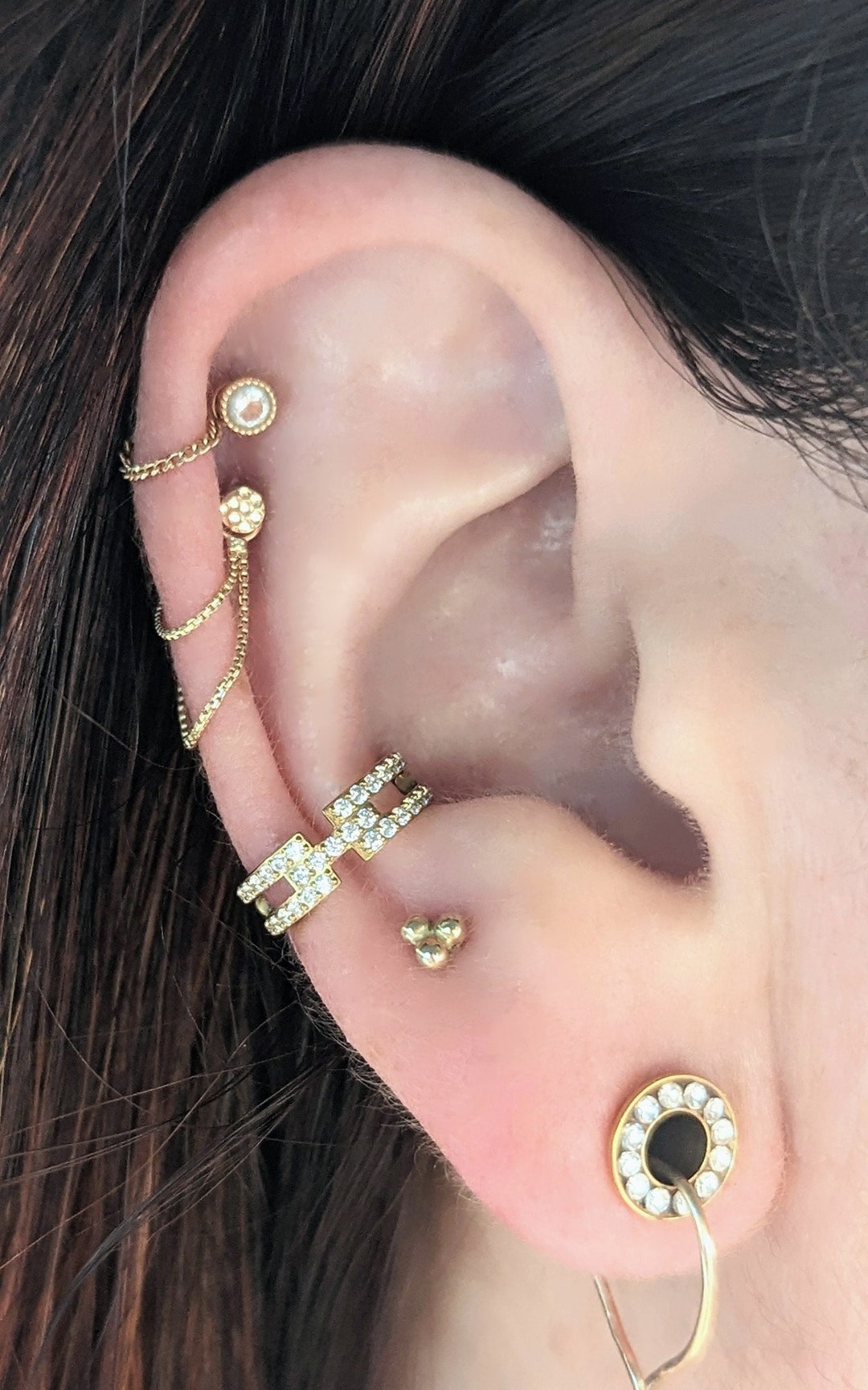 ASTM F136 Titanium Gem Bridge Conch Hoop, Conch Earring, Double Conch ...