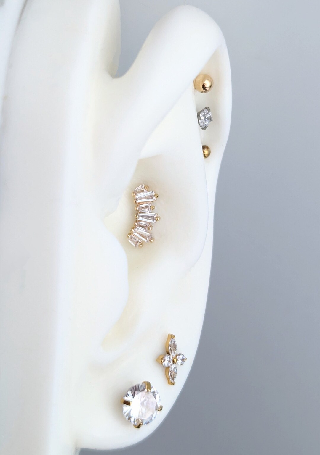 14k Yellow Gold Conch Labret Top, Threadless Titanium Post, Solid Gold ...