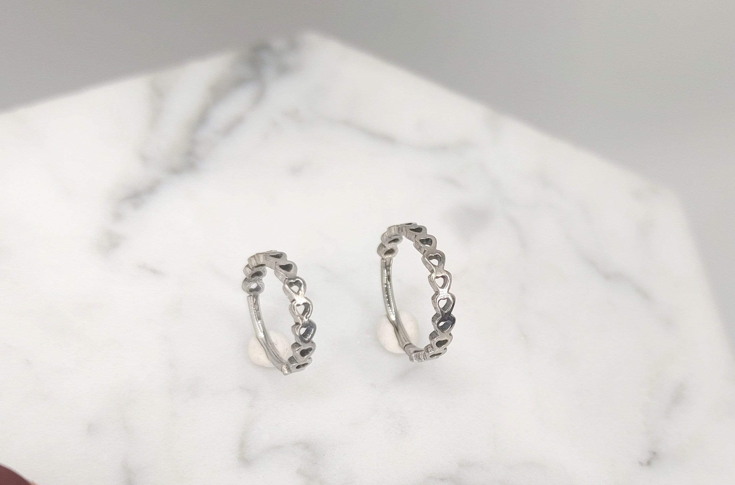 G23 Titanium Heart Conch Hoop 16 Guage Conch Earring 12mm - Etsy