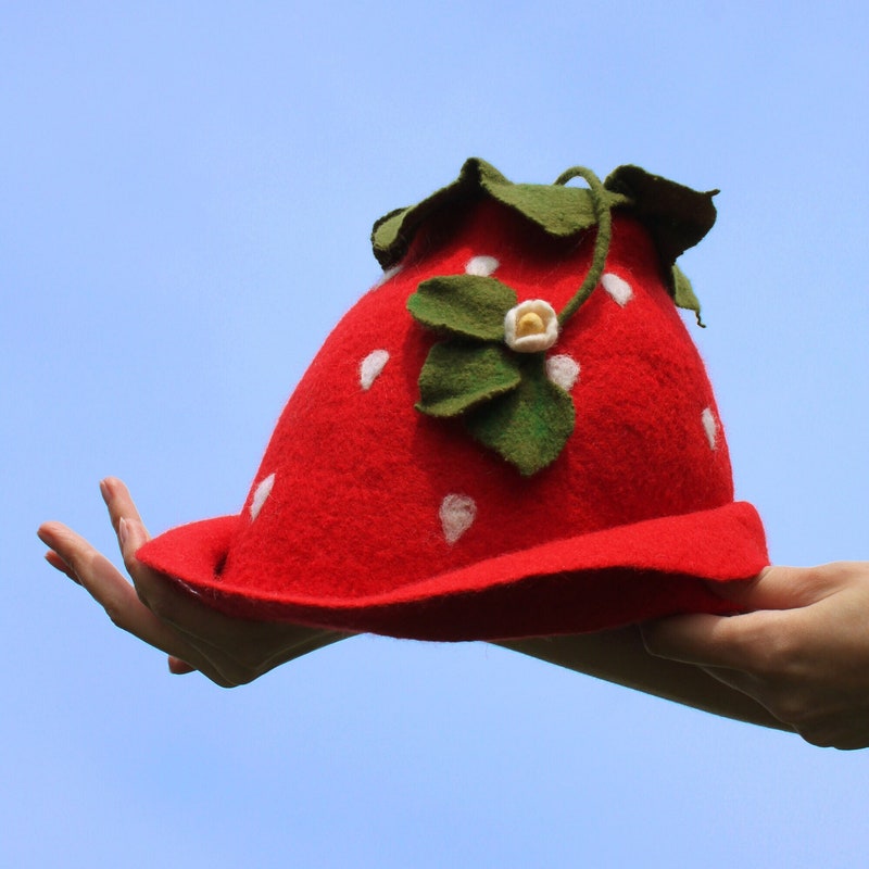 Red Felt Hat - Etsy