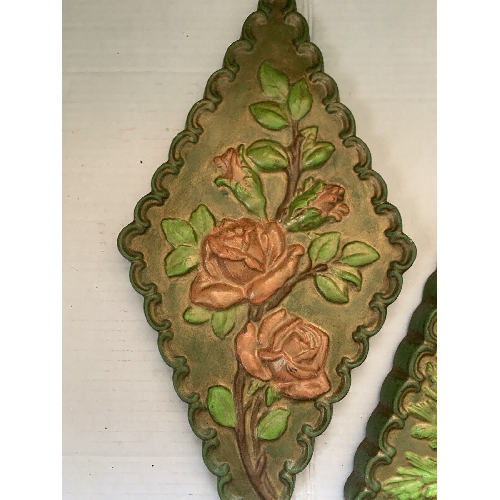 Vtg Hand Painted Ceramic Wall Plaques Flowers Lilly Daffodil - Etsy