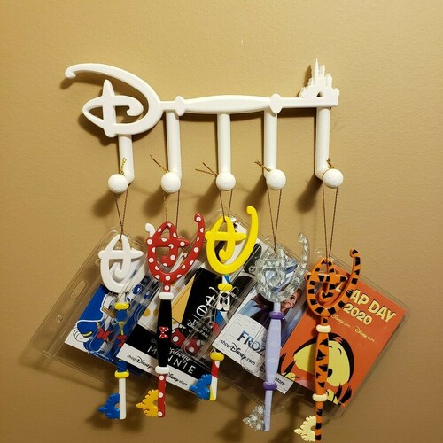 Disney Key Holder to All Who Come to This Happy Place | Etsy