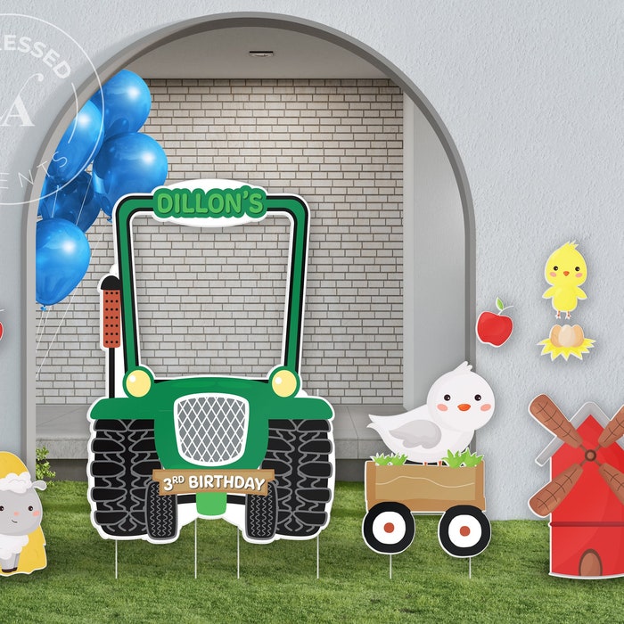 Photobooth Tractor - Etsy