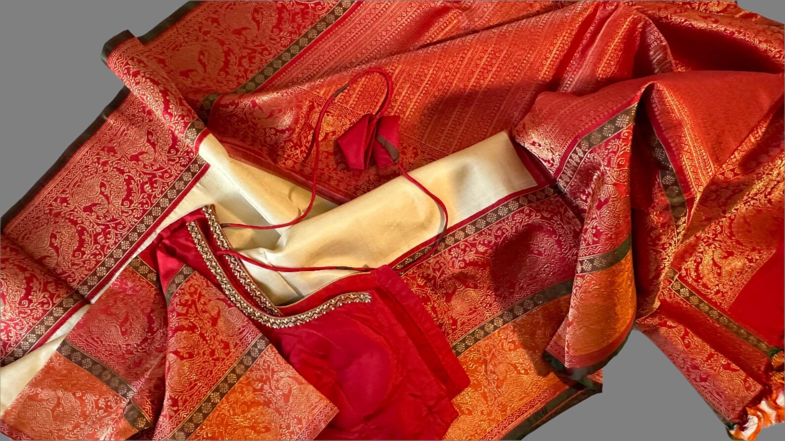 Ven Pattu Saree White Cream and Red Pure Zari Kanjivaram Silk Saree ...