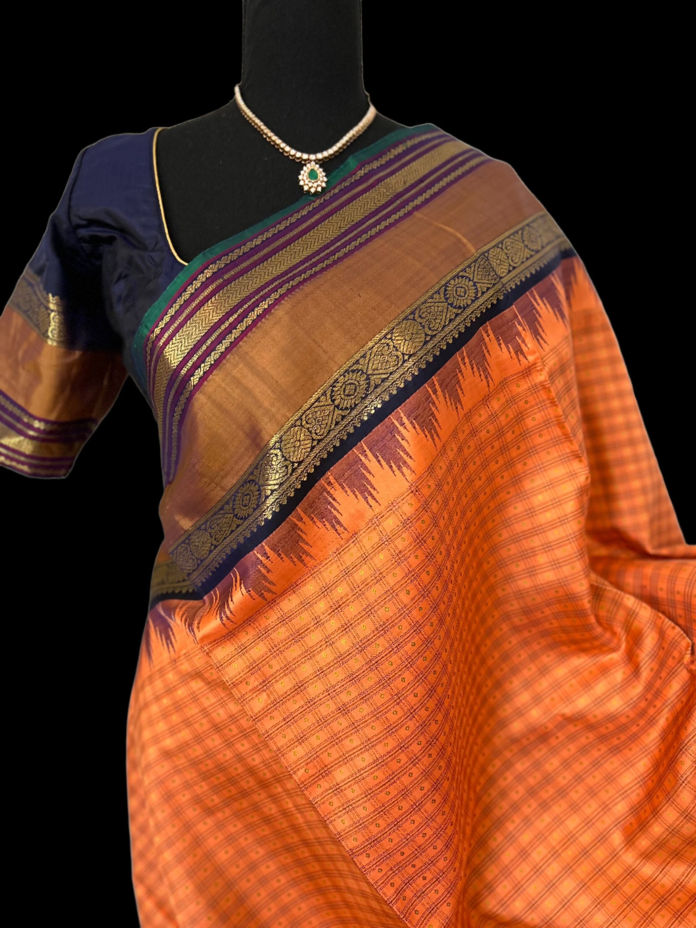 Orange Kanchi Pattu Saree Handwoven Kai Korvai Silk Saree With Ven ...
