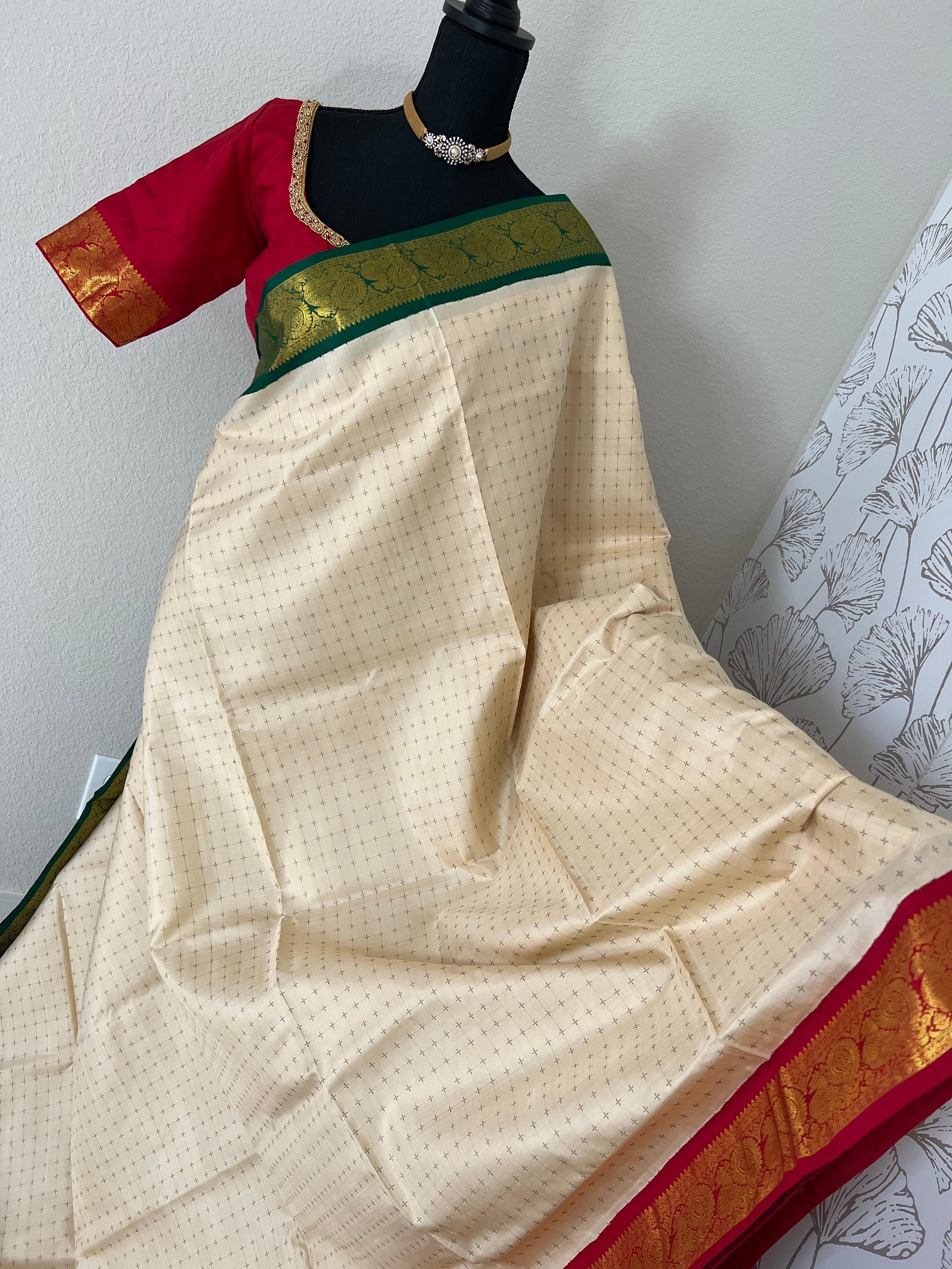 Ven Pattu Saree Red and Green Ganga Jamuna Border With Two - Etsy