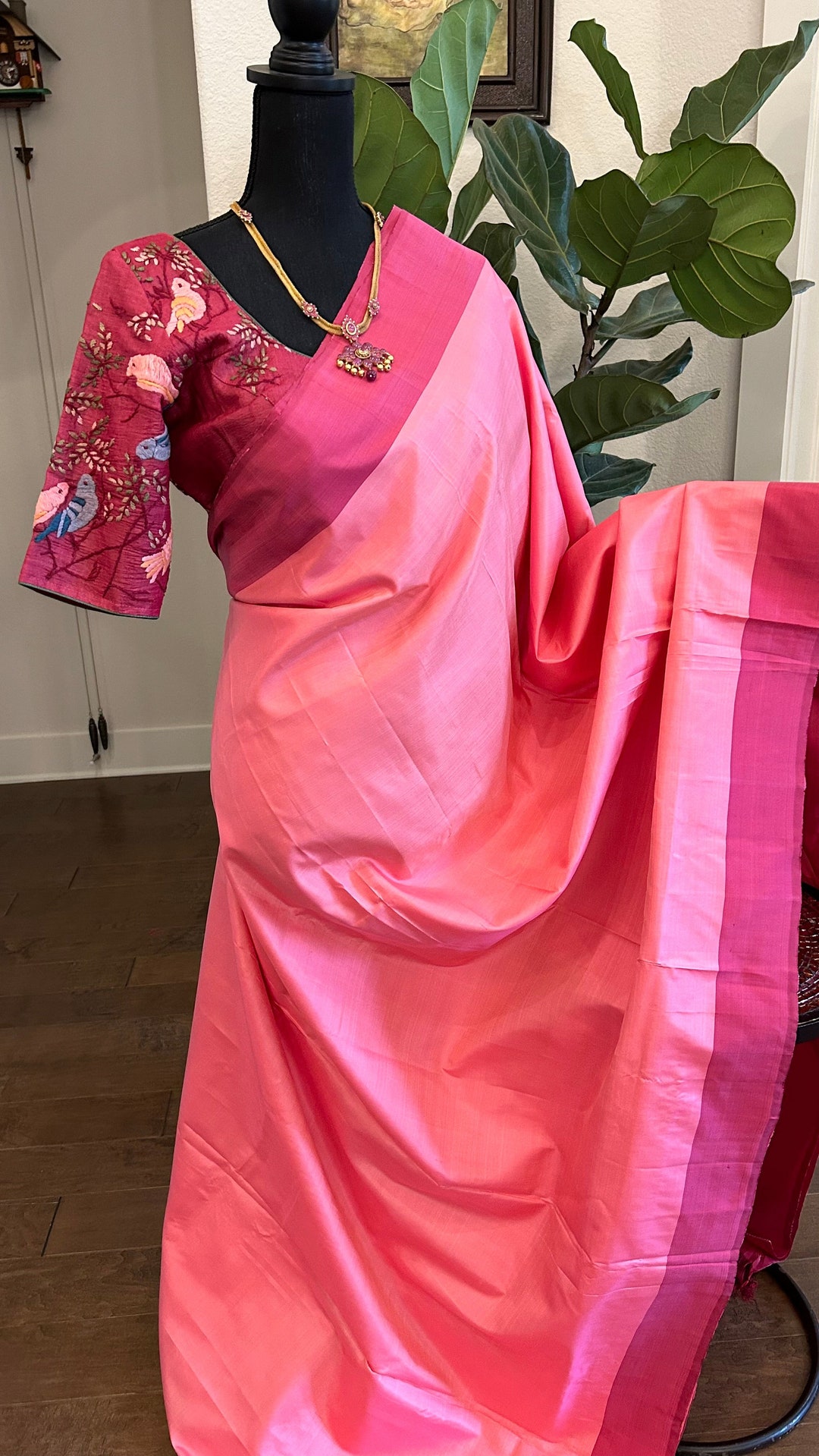 Pink Kanjivaram Pattu Double Shade Saree Plain Handwoven Silk Saree ...