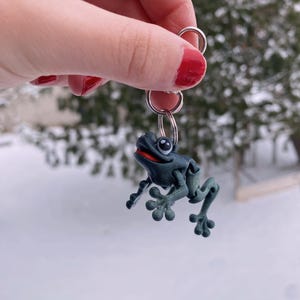 3D Printed Articulated Fidget Tree Frogs and Keychains - Etsy