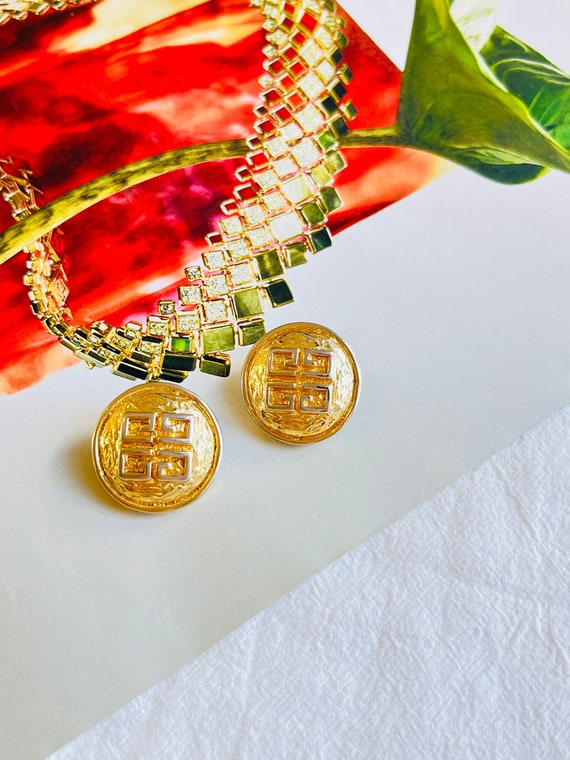 Givenchy Vintage Large Logo Monogram Iconic Round Cir… - Gem