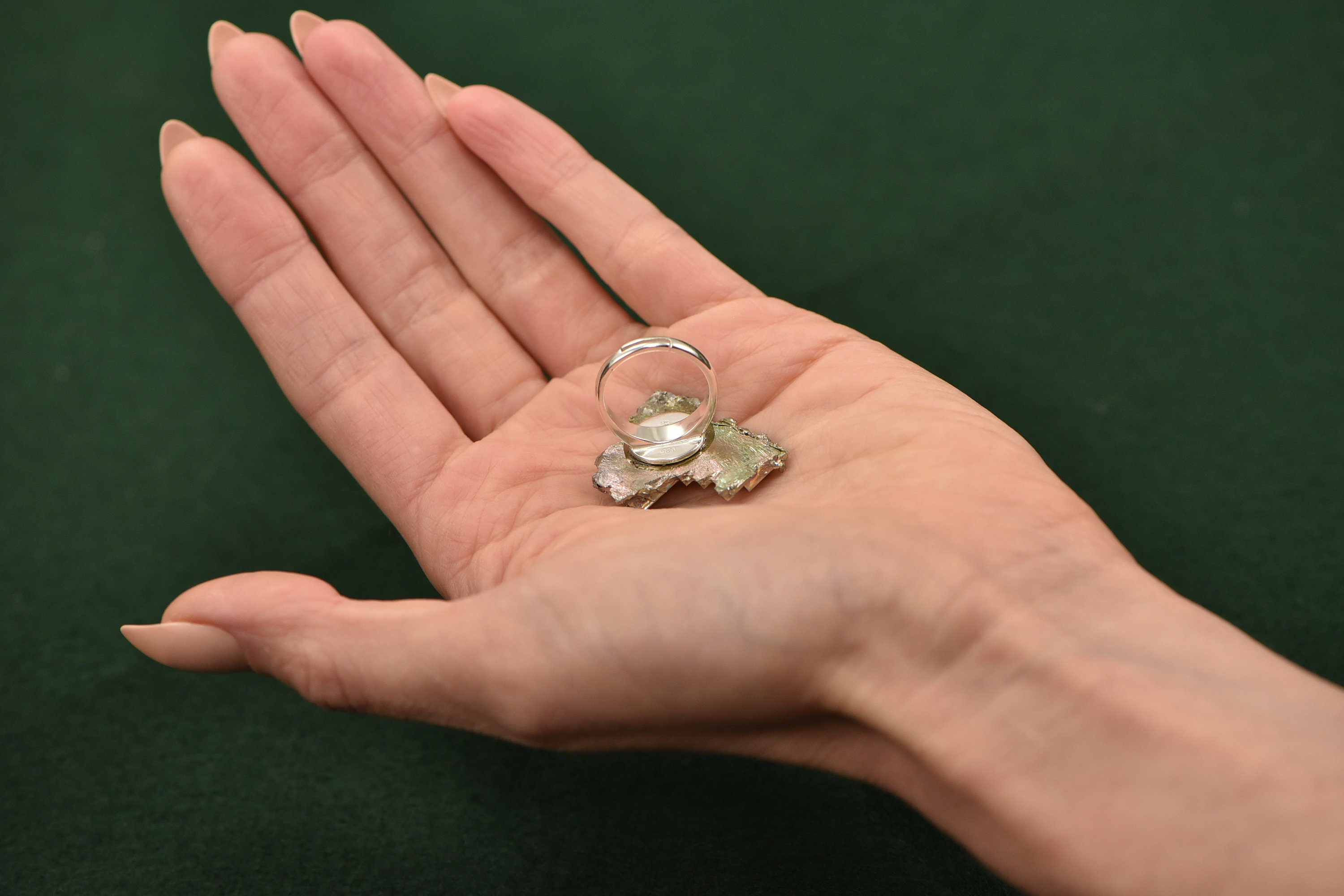 Silverhaze Crossover Statement Cocktail Ring. Unique Crystals - Etsy