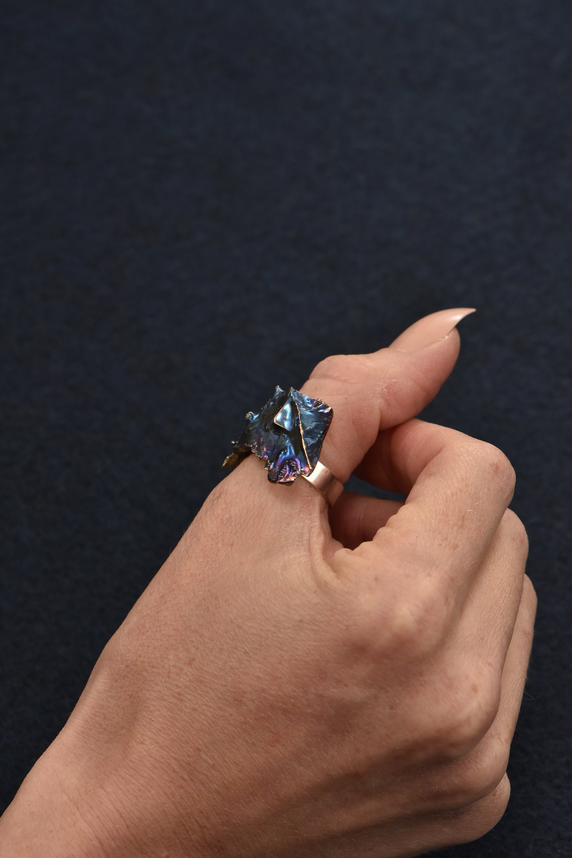 Thumb wrap Statement Cocktail Ring. Unique Crystals From - Etsy.de