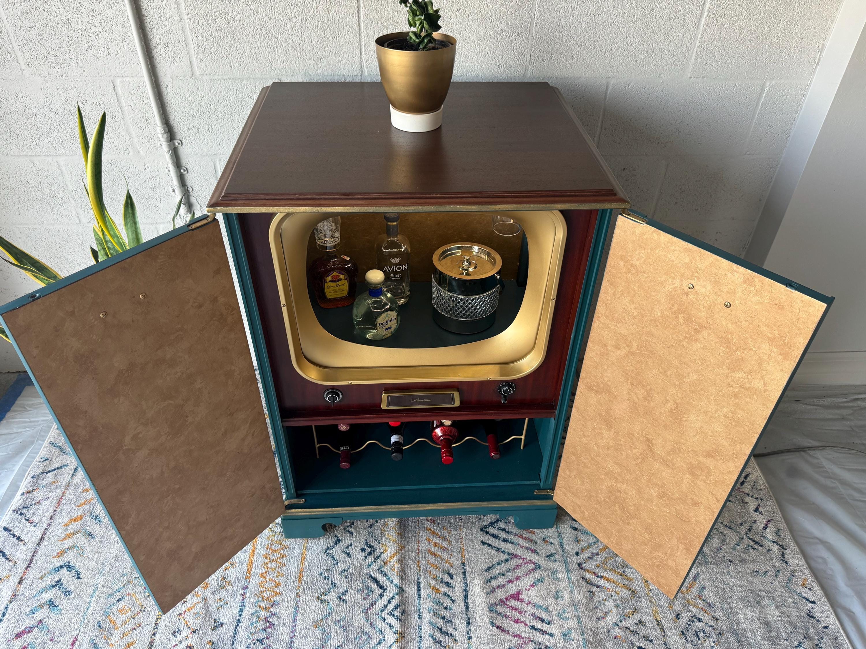 Vintage TV Bar Cabinet - Etsy