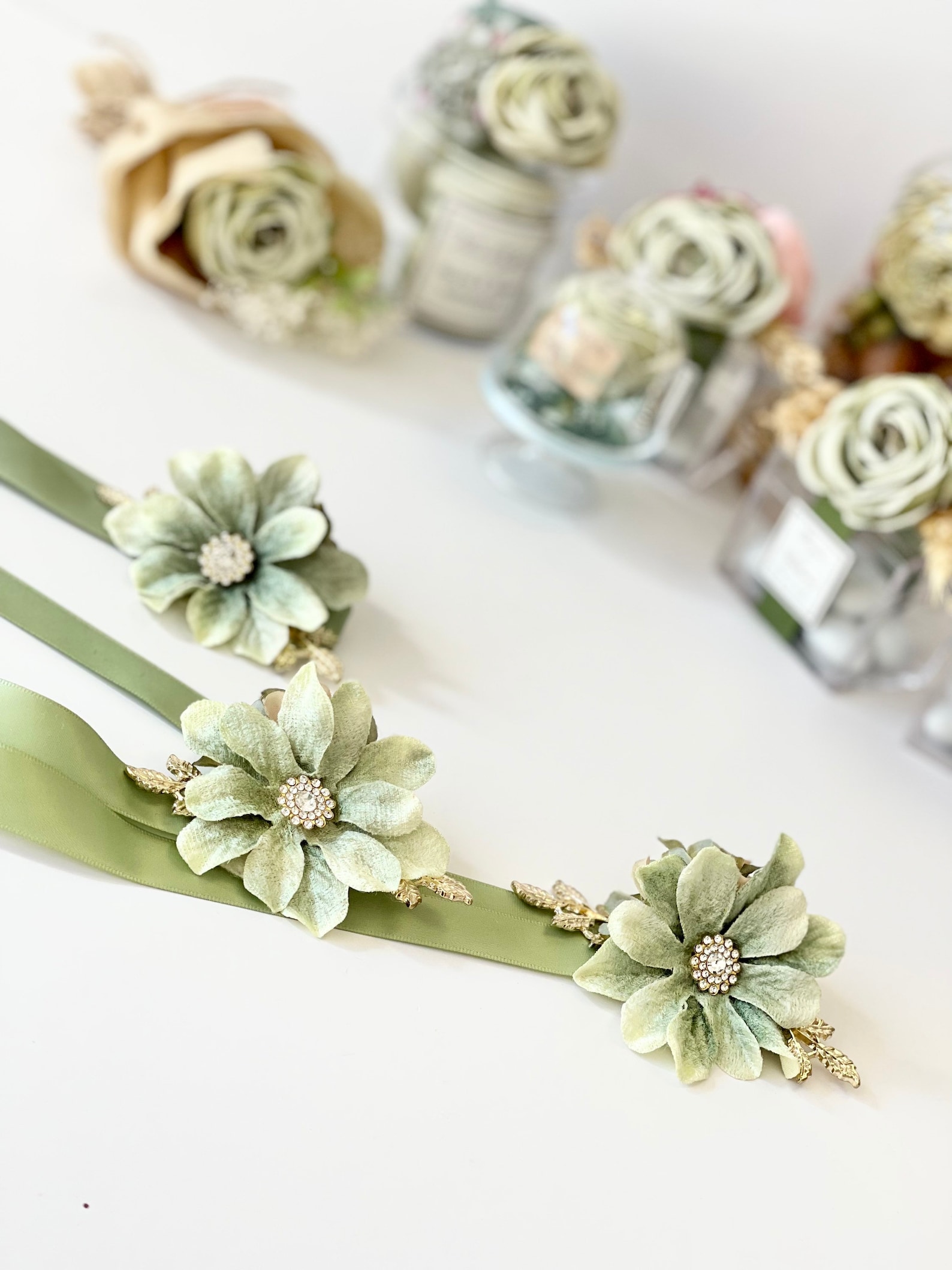Wedding Corsages, Prom Corsage and Boutonniere Set, Wrist Corsage, Saga ...