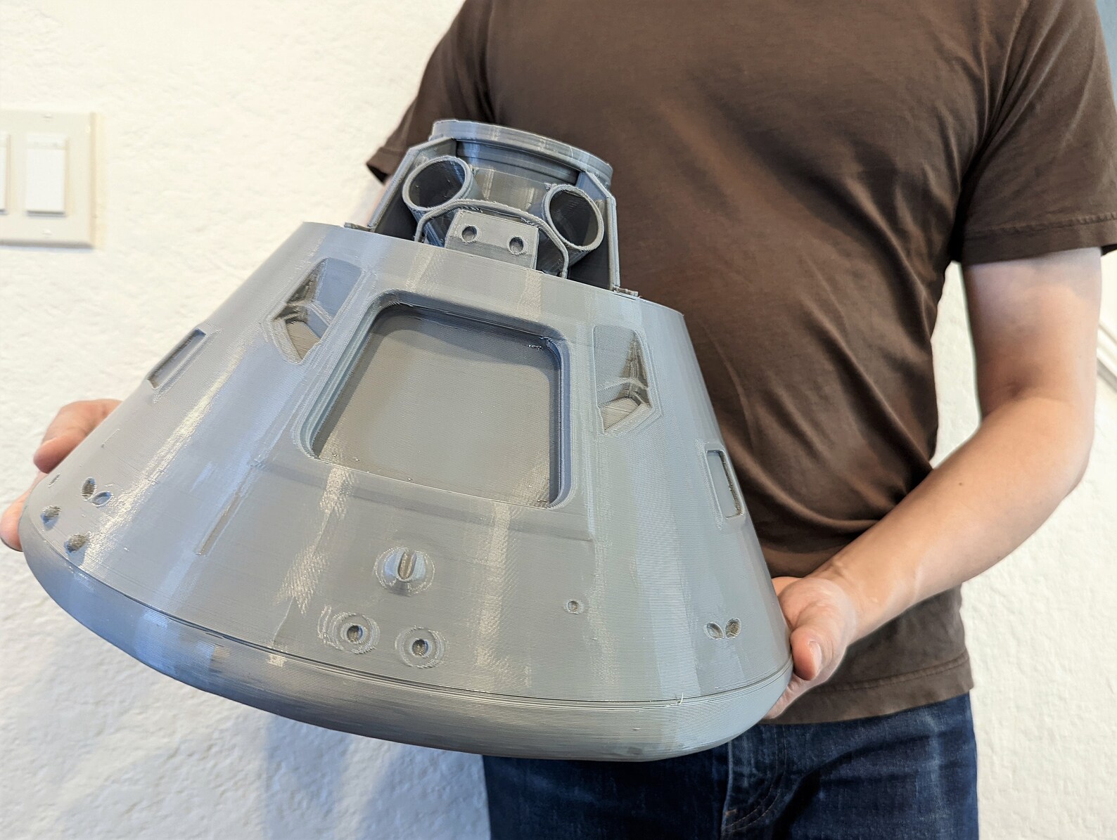 NASA Apollo Command Module - LARGE MODEL 1:10-30 Scale 4-18" Wide Model ...
