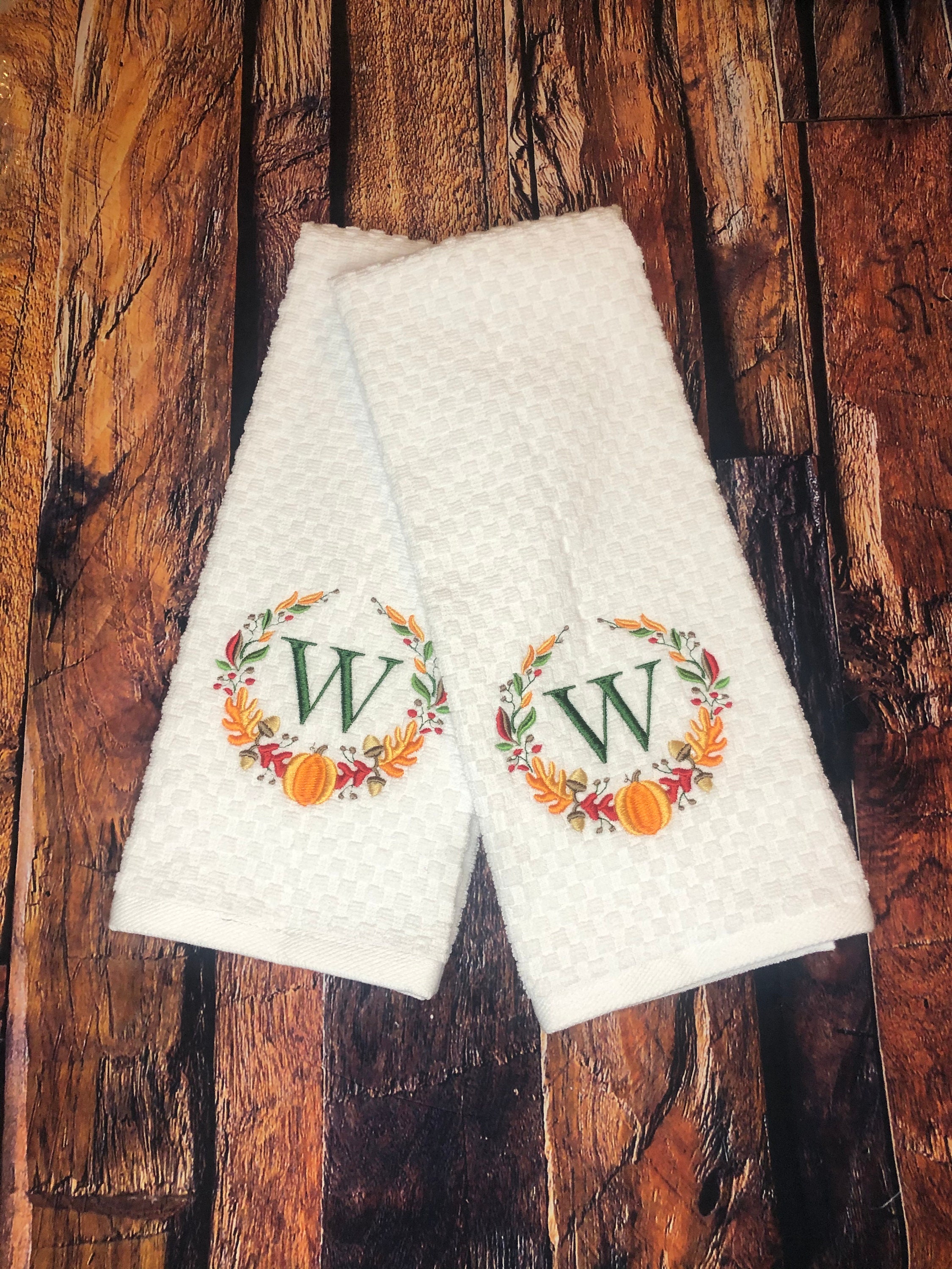 Fall Harvest Monogram Kitchen Towel Pumpkin personalized - Etsy.de