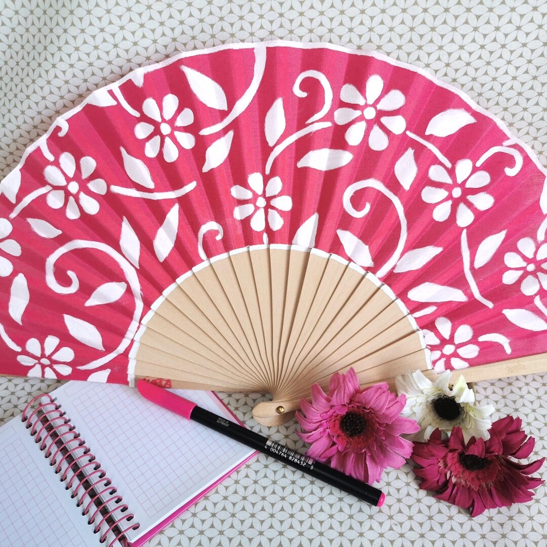 Pink Hand Fan Wooden Folding Customizable, Painted Fan With White ...