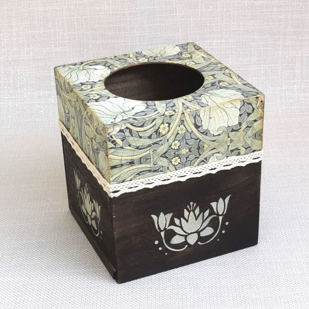Wood Square Tissue Box Vintage Style, Elegant Tissue Dispenser, Tissue ...