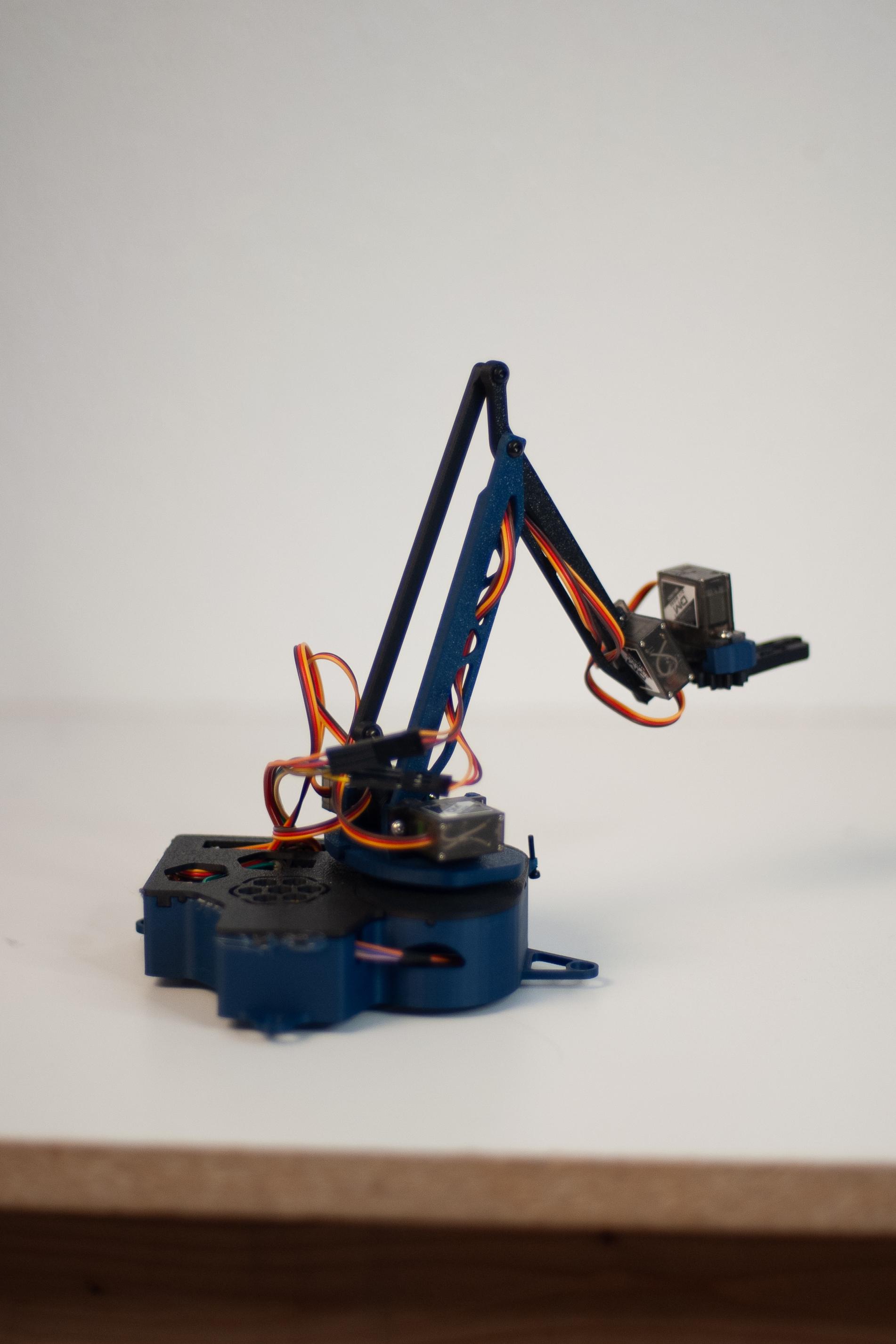 4 Axis Robot Arm STEM Kit: DIY Educational Toy - Etsy