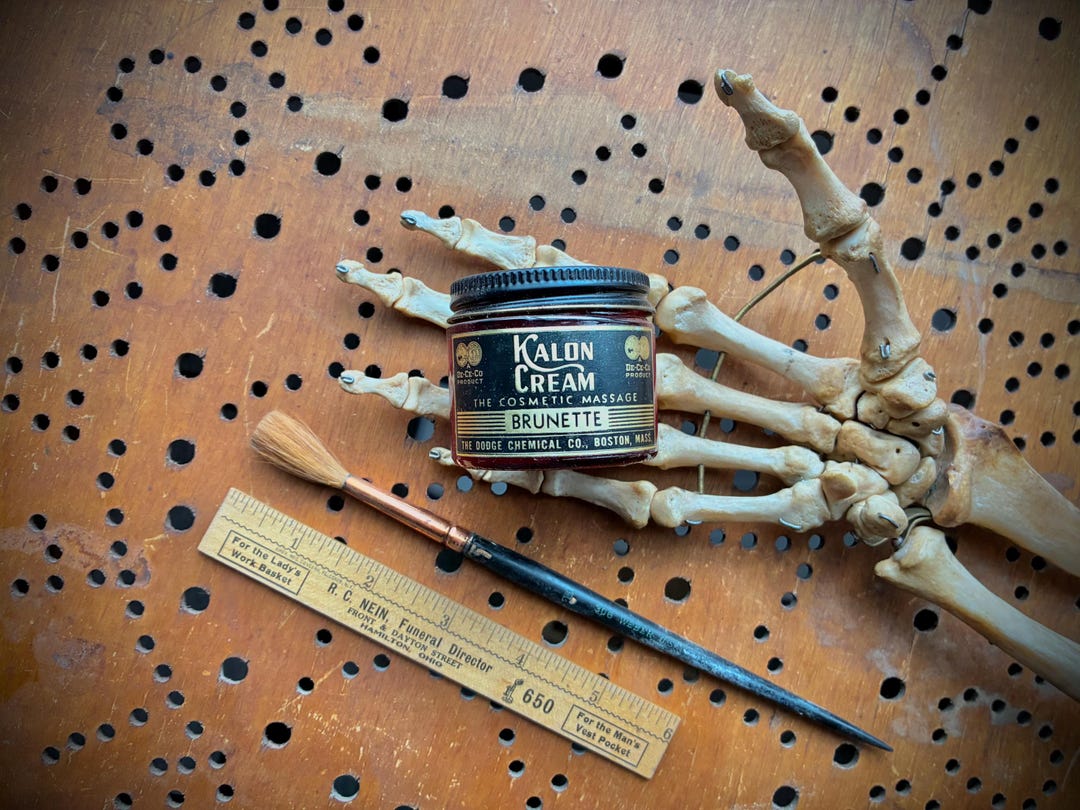 Vintage Undertaker Mortician Makeup Jar & Brush - Etsy