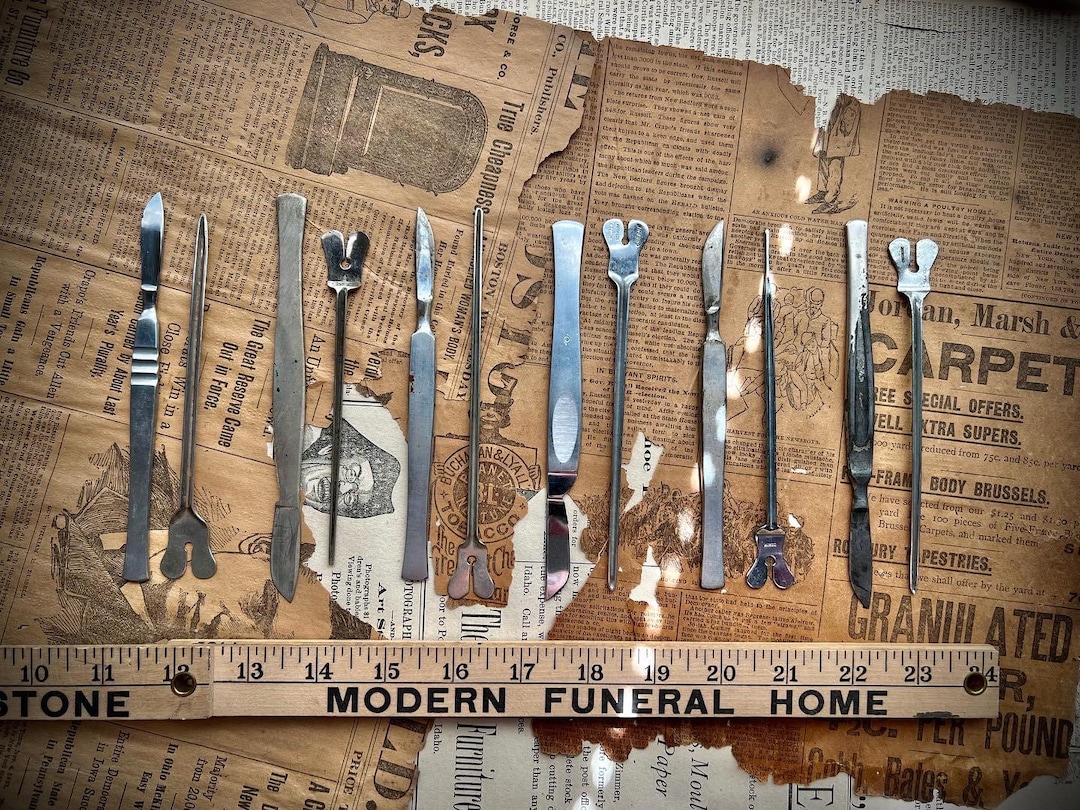 Embalming Scalpel & Groove Director - Etsy