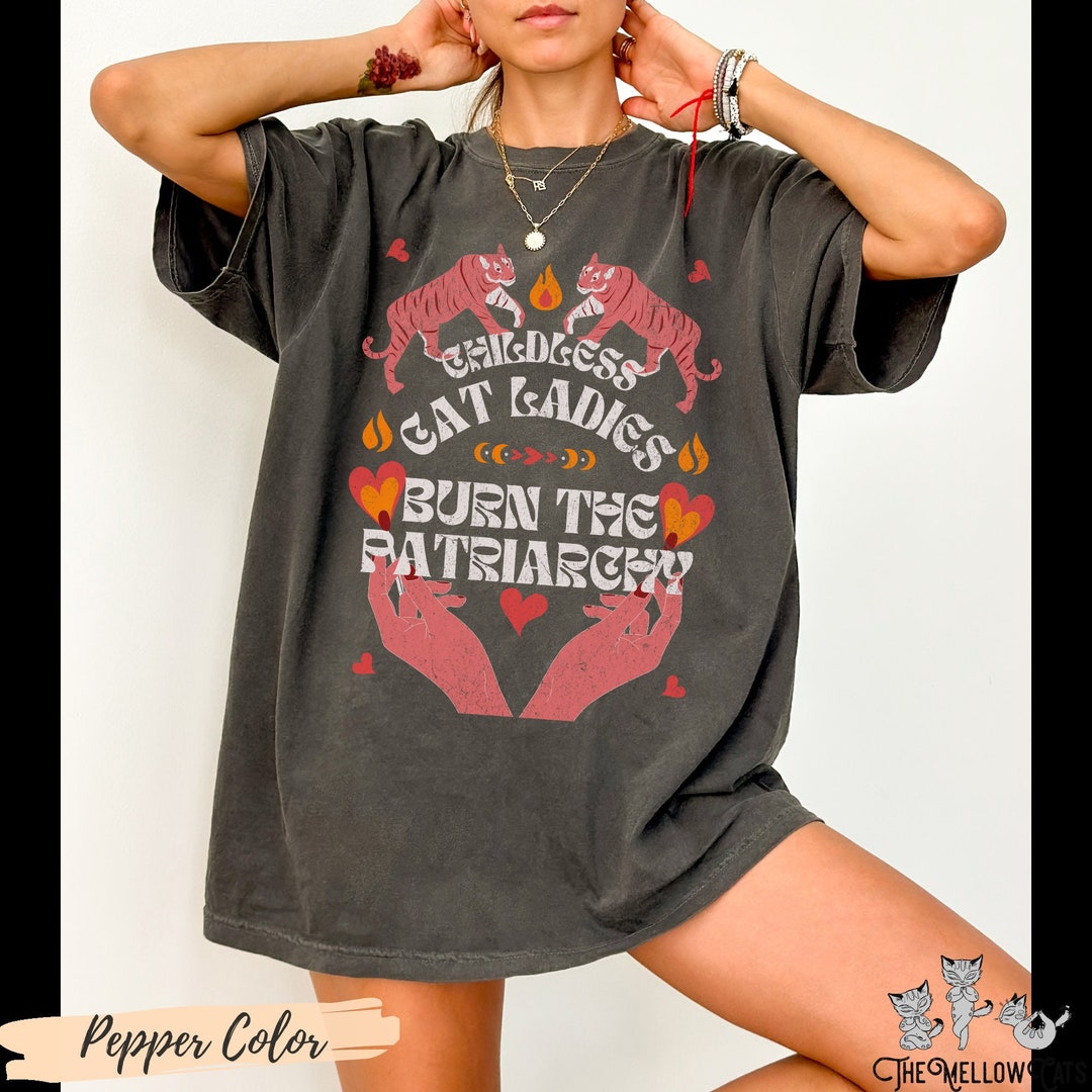 Childless Cat Lady Kamala Harris camisa demócrata Comfort Colors ...