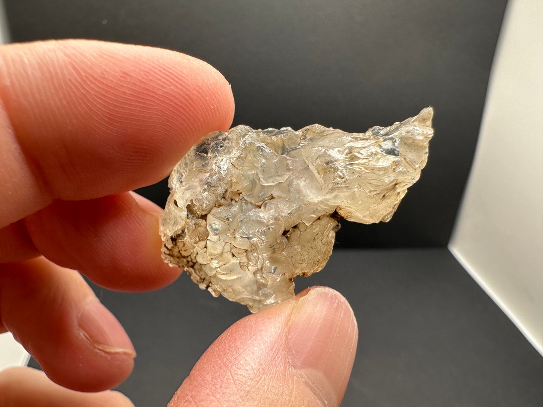 Hyalite Opal, All Natural UV Reactive Crystal - Etsy