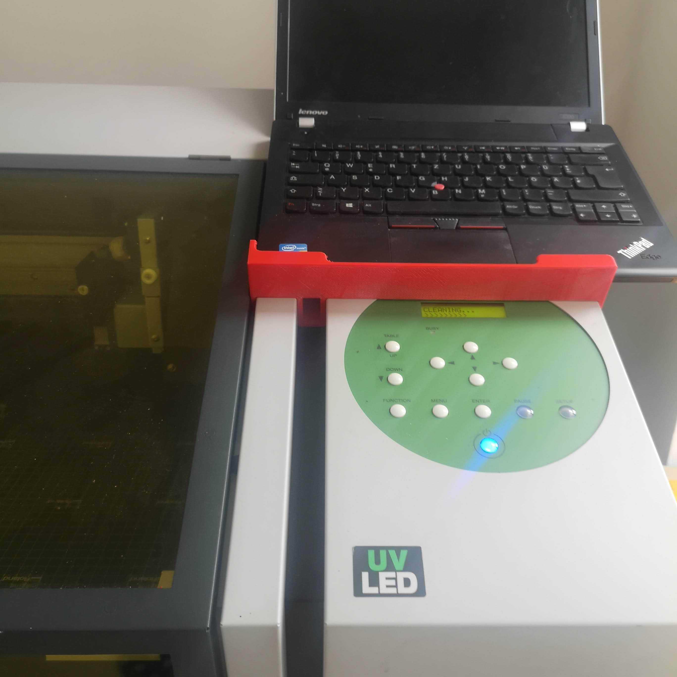 Laptop Stand for Roland® Lef-12i, Lef-20, Lef-200 and Lef2-200 VERSAUV ...