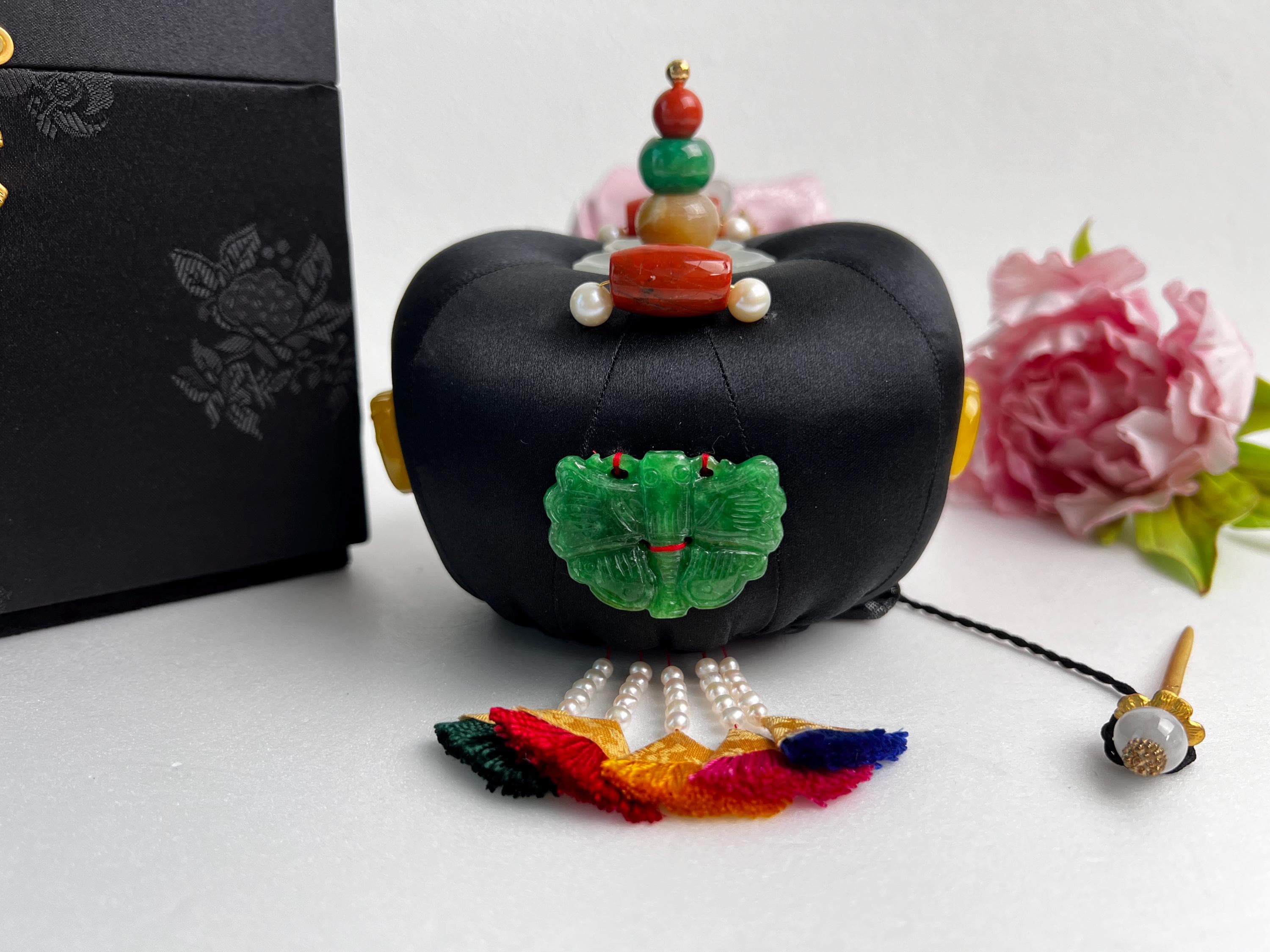 Jokduri,bride's Headpiece (worn at a Korean Traditional Wedding ...