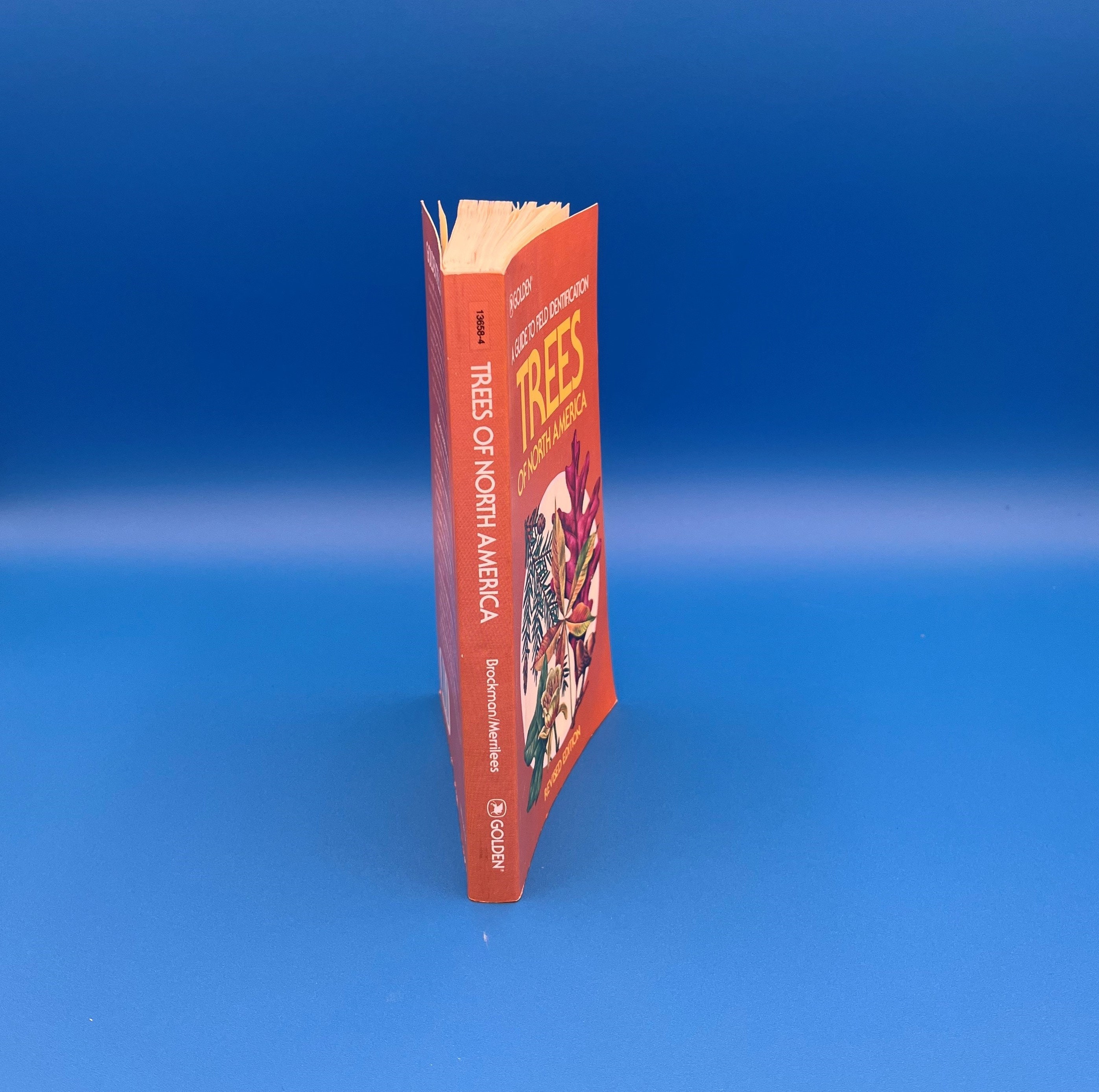 Golden A Guide to Field Identification Trees of North America Softcover ...