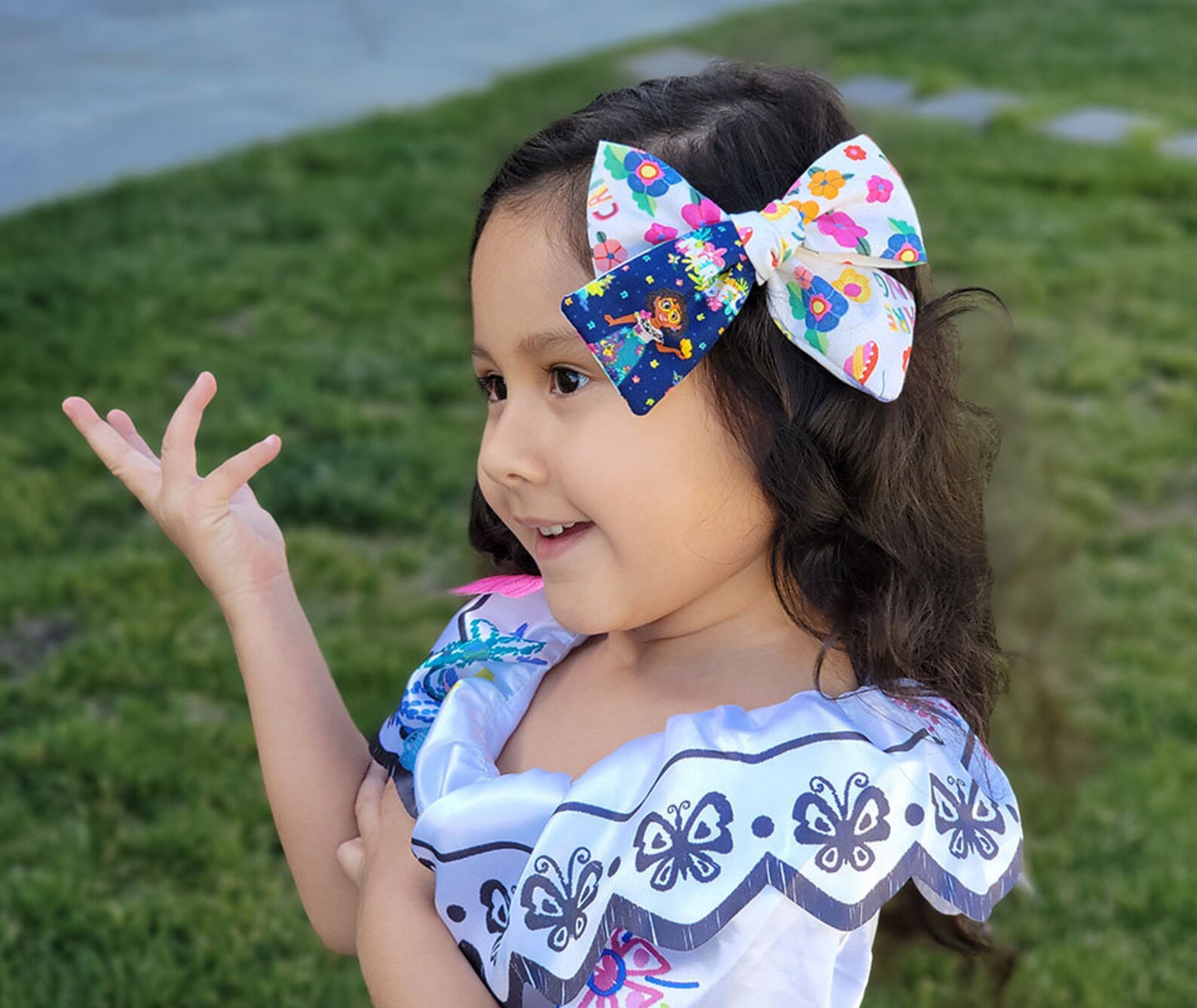 Mirabel Hair Bows Encanto Bow Fabric Bows Luisa Bow - Etsy