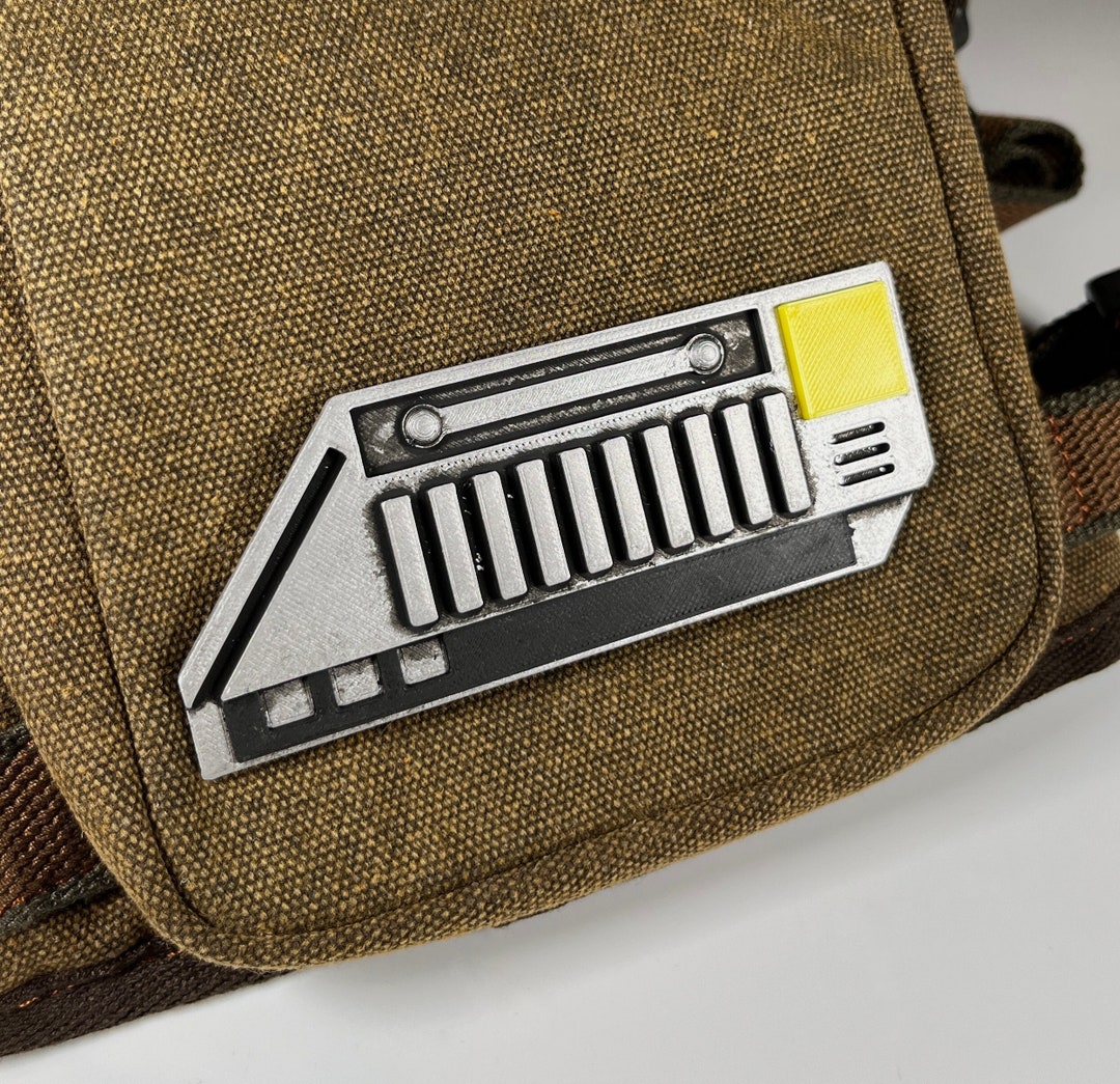 Magnetic Star Wars Inspired Communication Badge Comlink Greeblie ...