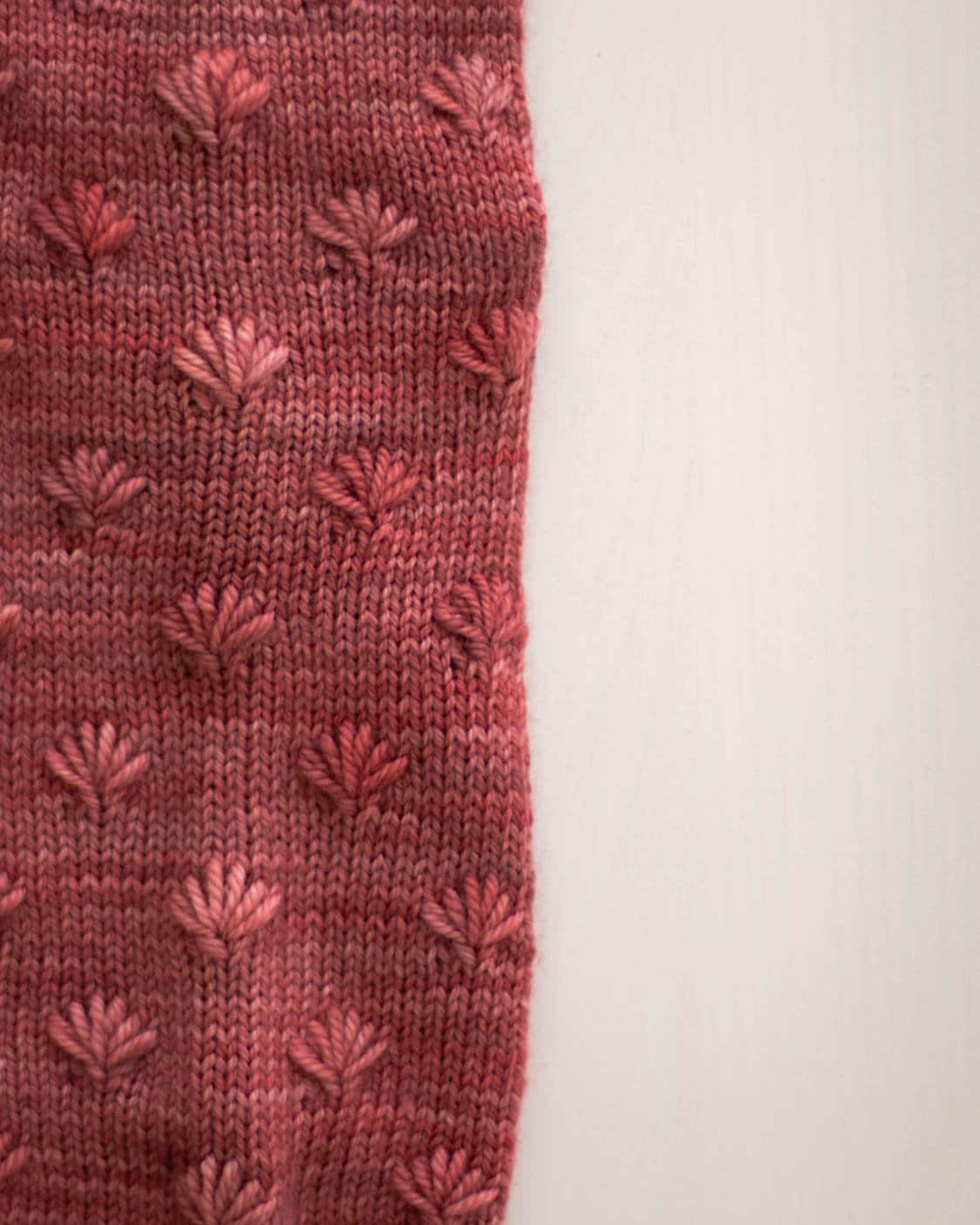 Shell Strand Socks Knitting Pattern PDF by Emandel Collective - Etsy