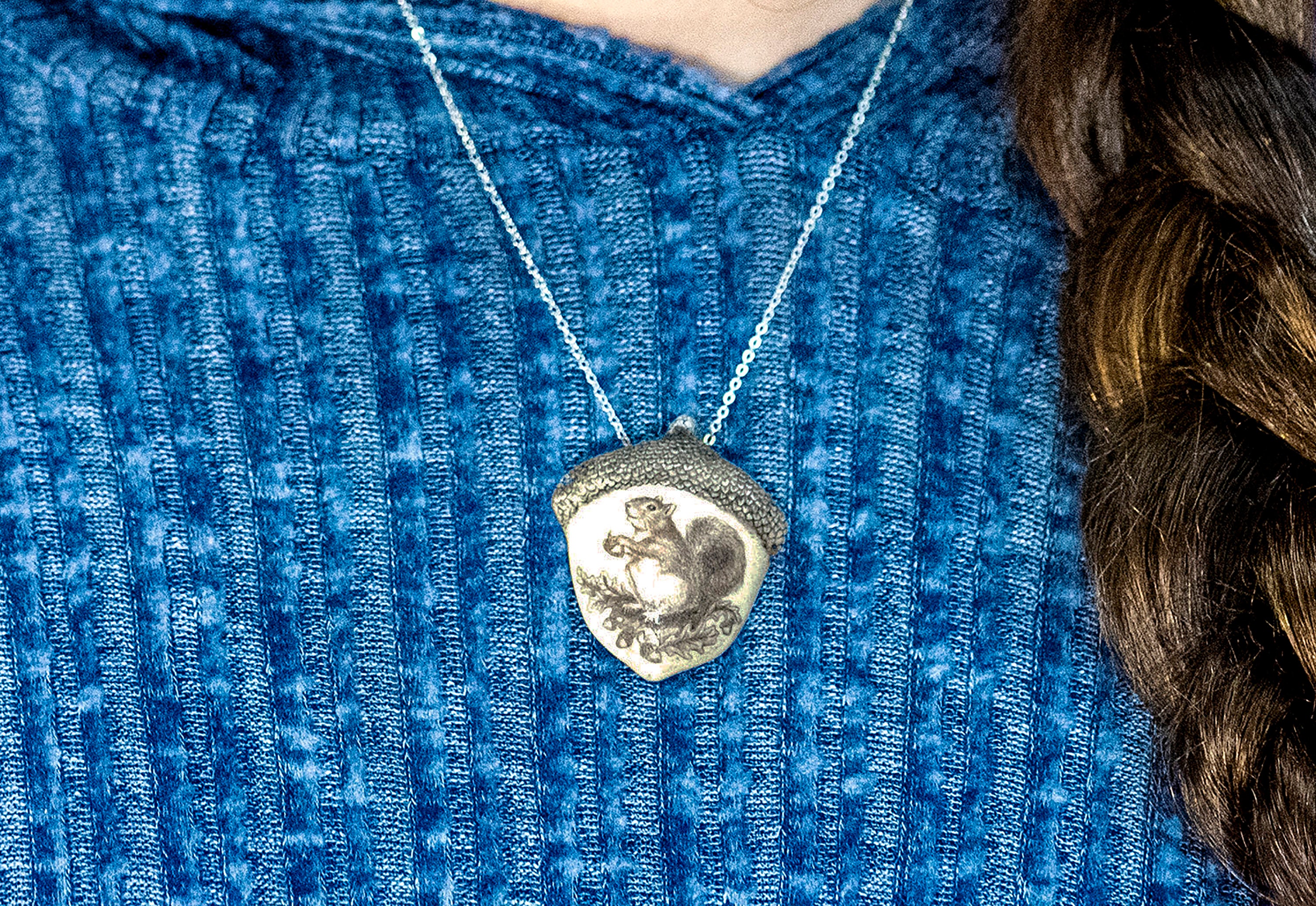 Squirrel Pin/pendant. Moosup Valley, Acorn Nut, Etched, Scrimshaw - Etsy