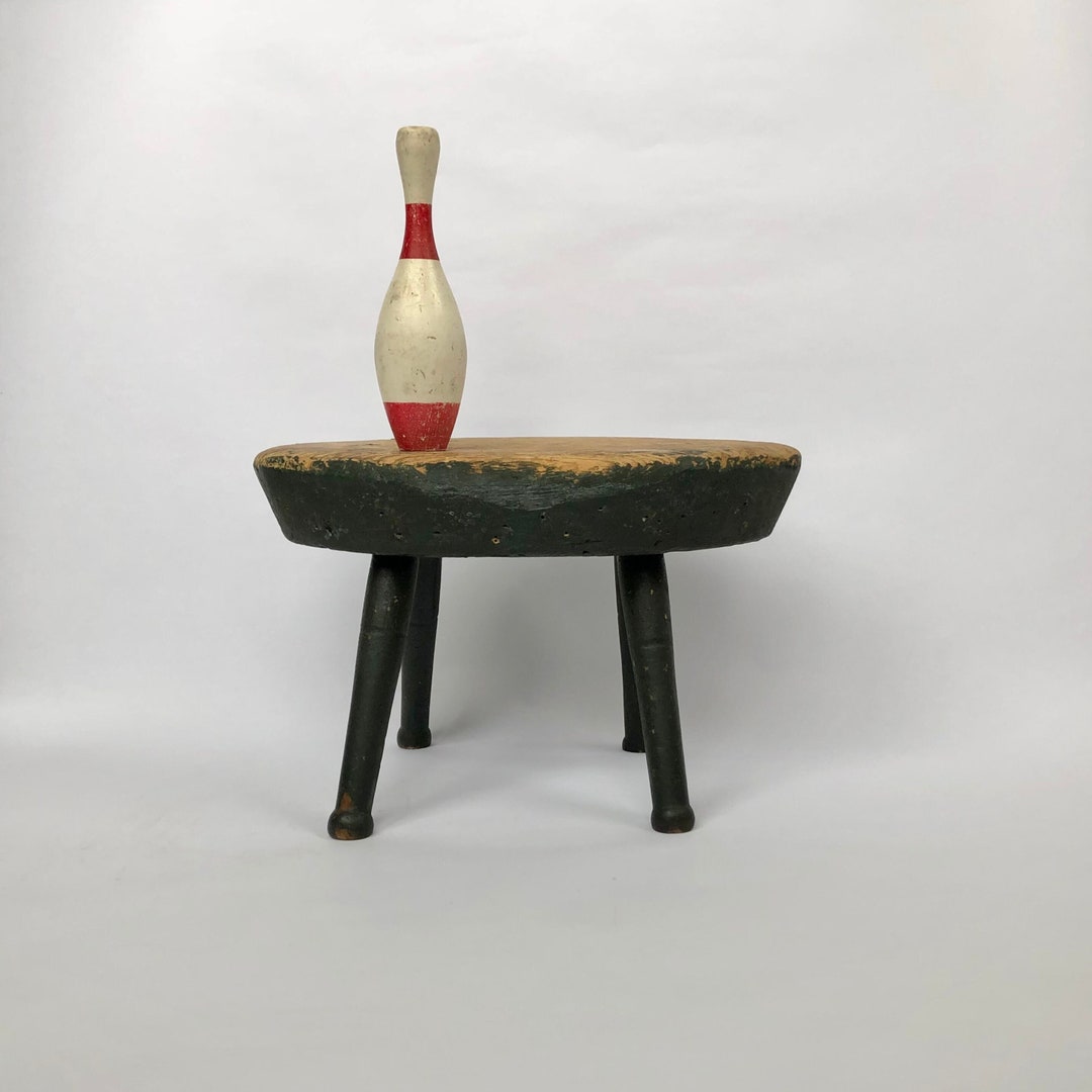 Vintage Folky Hand Carved & Painted Stool, Rough Hewn Primitive Foot ...