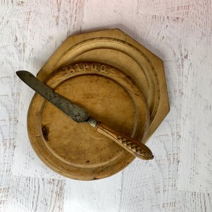 Antique English Sheffield Bread Knife, Deep Detailed Carving & Great ...