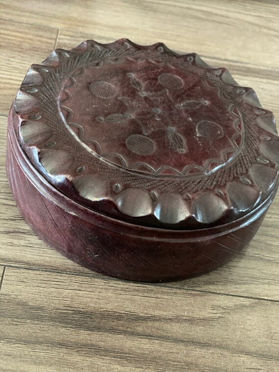 Fancy Round Leather Boxes | Etsy