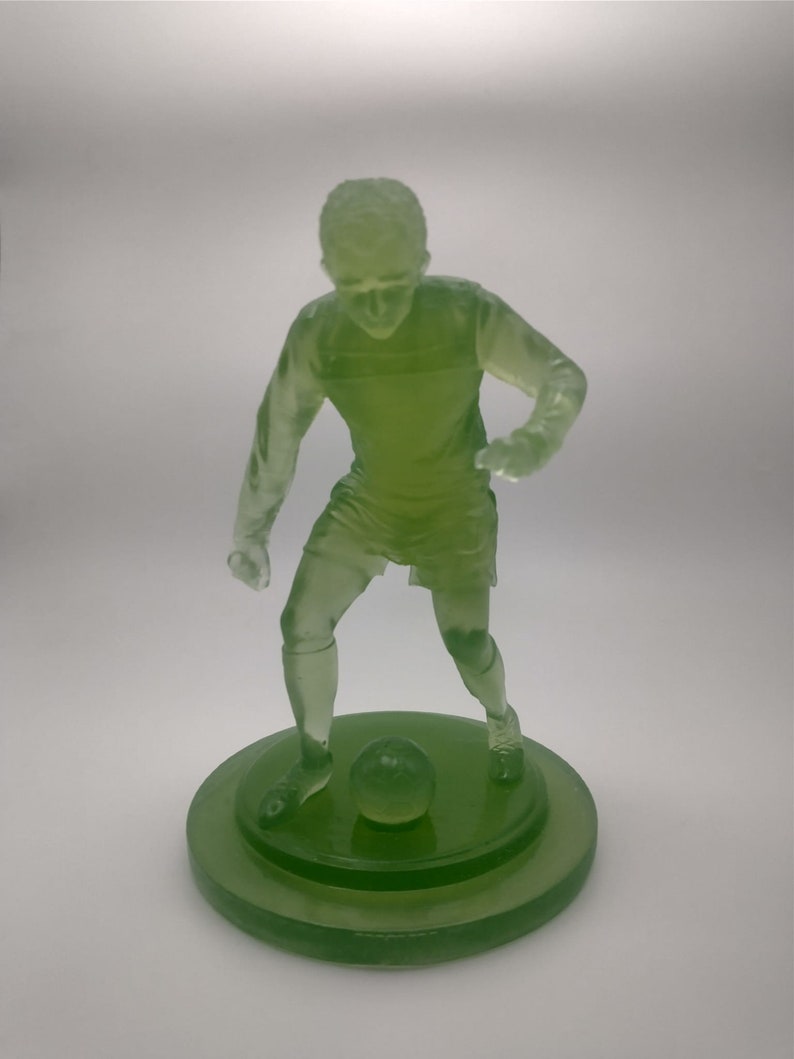 Jimmy 'jinky' Johnstone Resin Statue, Premium Hand Painted - Various ...