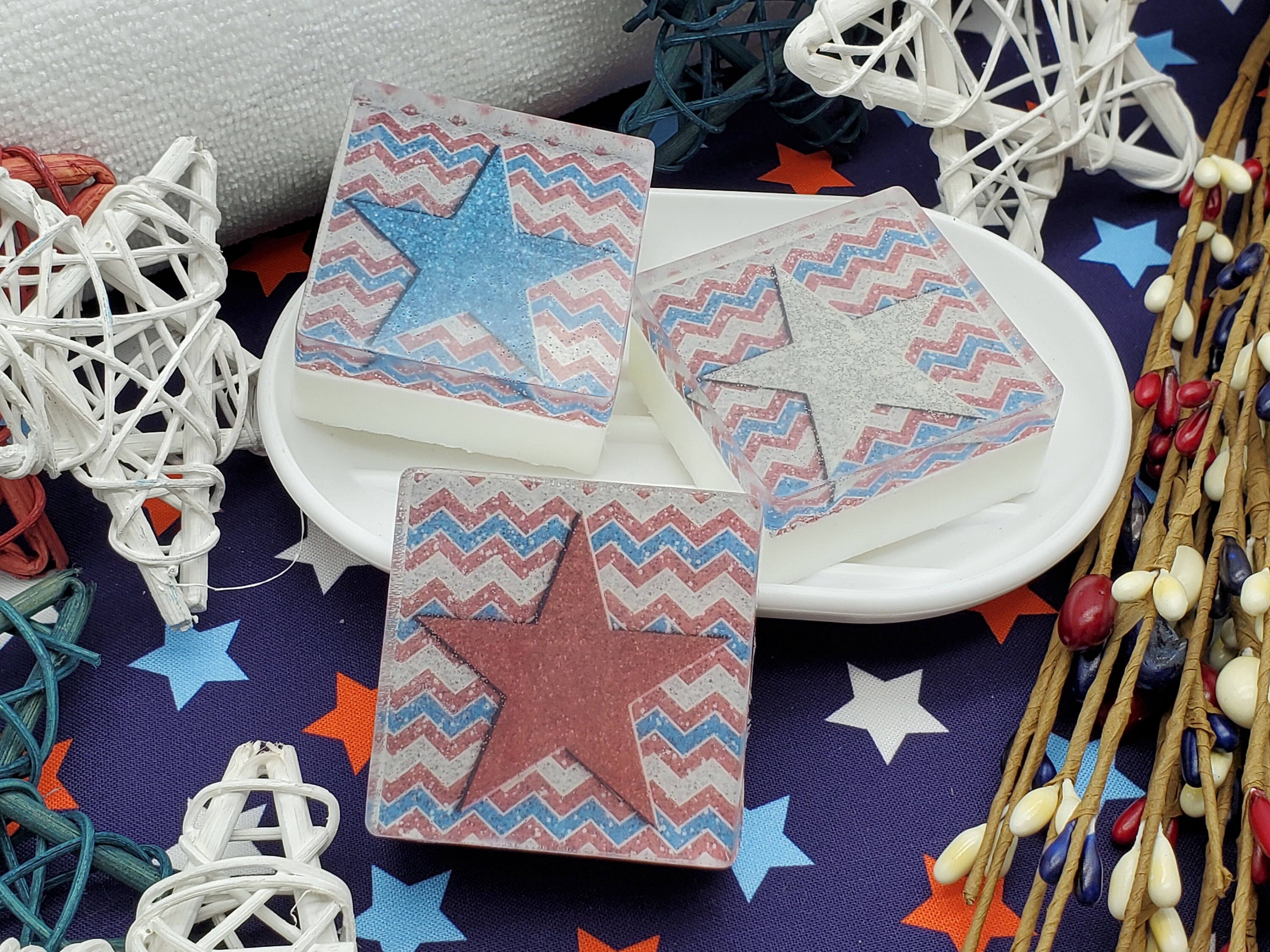 Patriotic Guest Soaps Set of 6 Glittery Stars on a red | Etsy