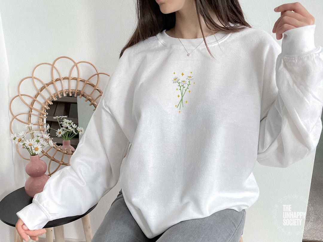 Daisy Embroidery April Birth Flower Sweatshirt Birth Month Embroidered ...