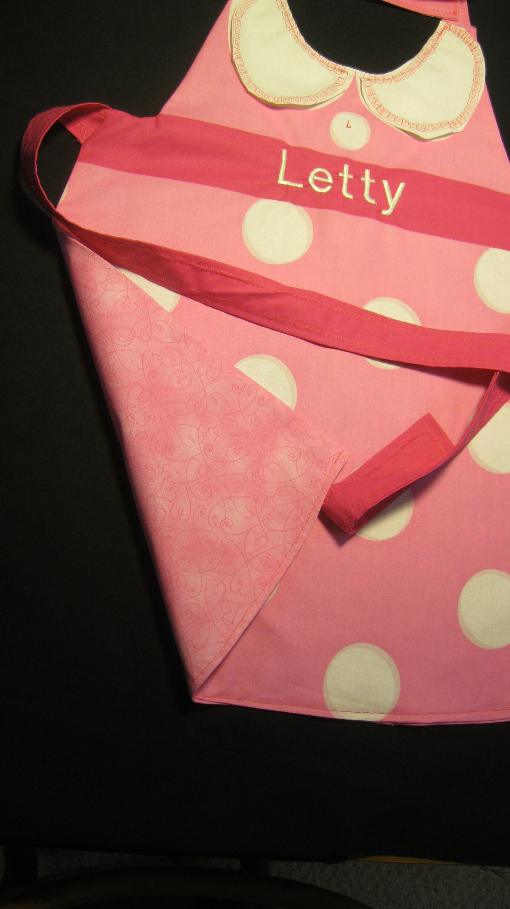 MINNIE MOUSE CHILD'S Apron/Fun | Etsy