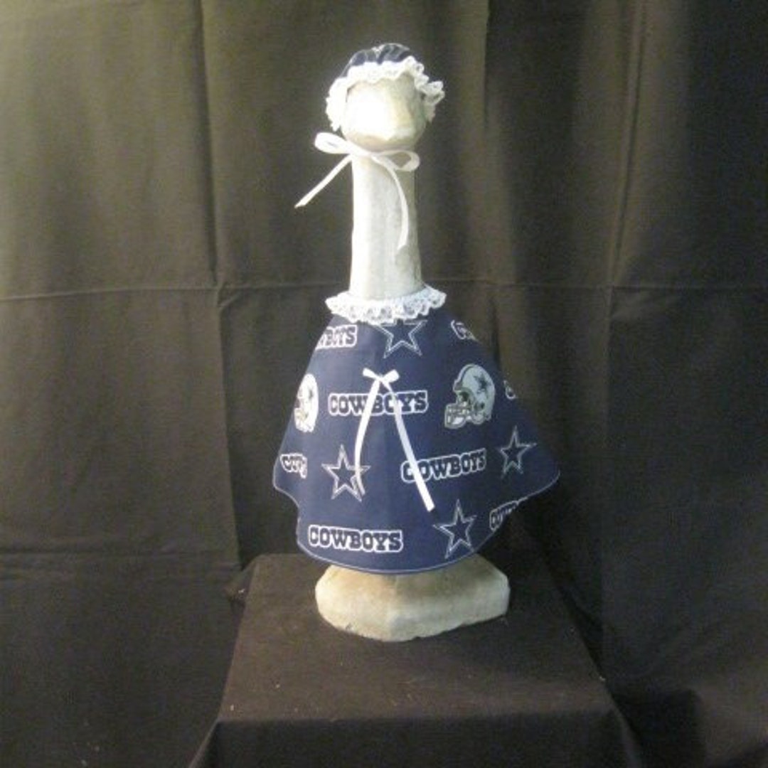 Nfl/dallas Cowboys Goose Dress/goose Clothes/concrete Goose/lawn Goose ...