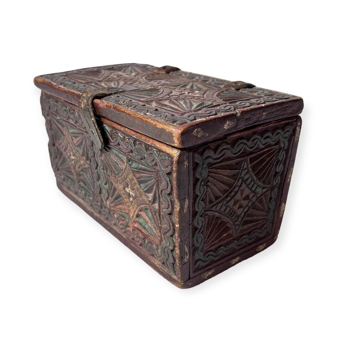 18th Chip Carved Box - Etsy