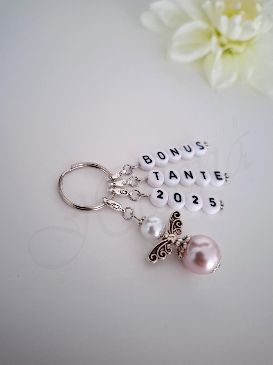 Keychain With Personalized Text | Pregnancy Announcement Gift 2026 ...