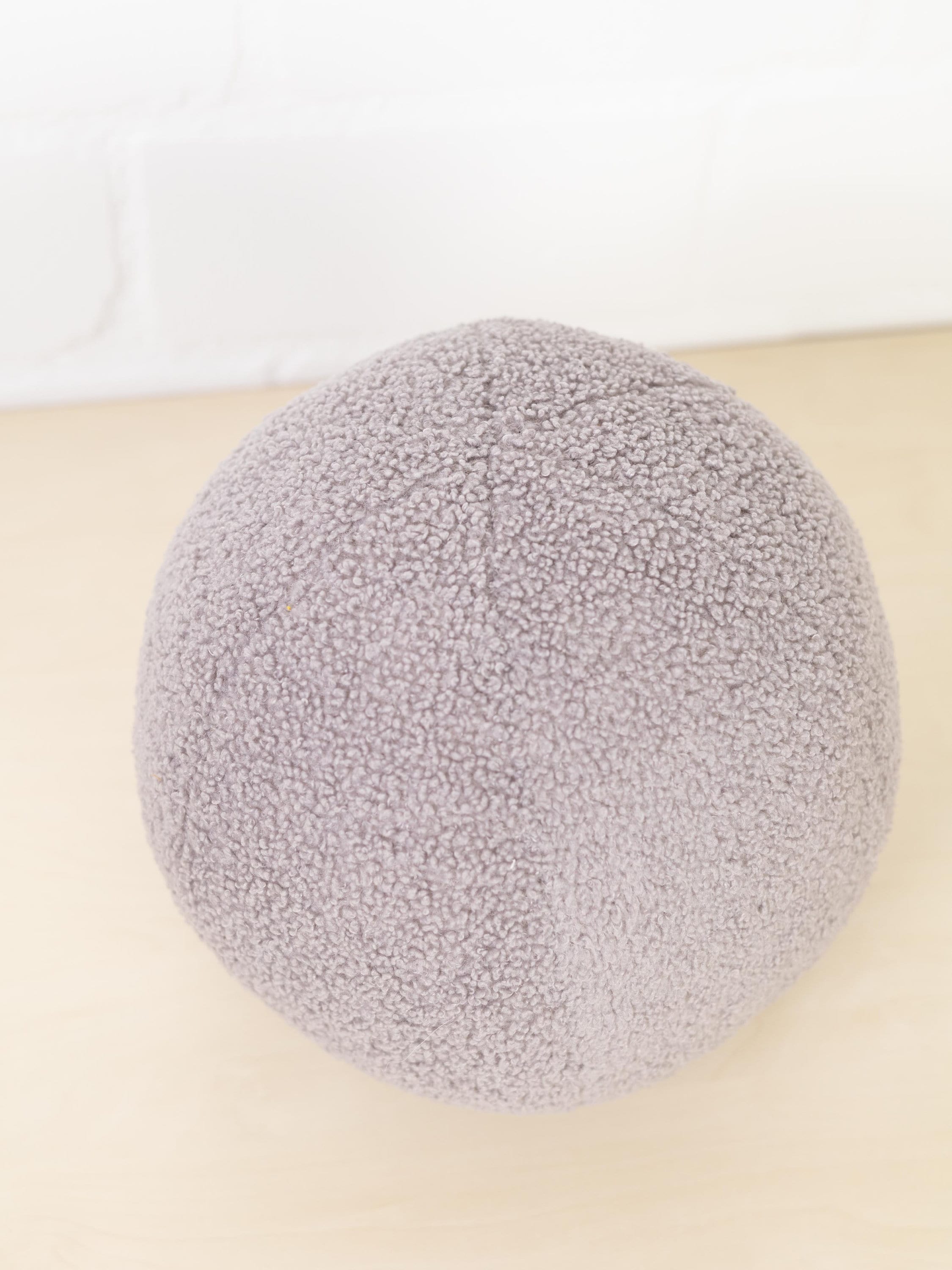 Sewing Pattern and Illustrated Instructions for Ball Cushion With 6 ...