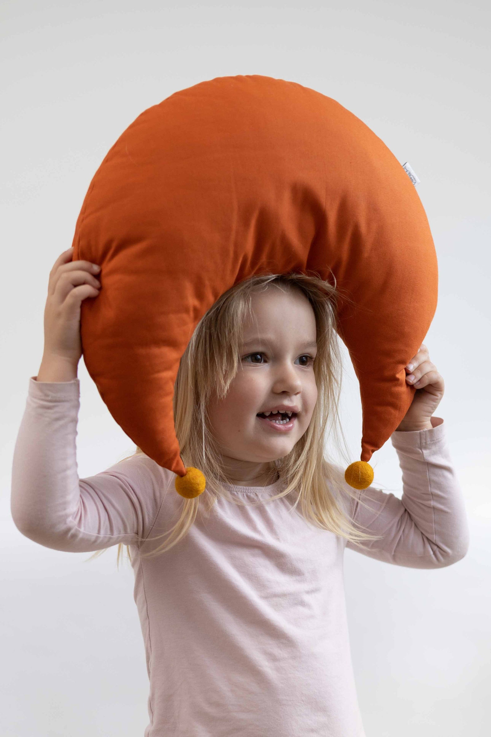 Sewing Pattern and Illustrated Instructions for Moon Pillows - PDF ...