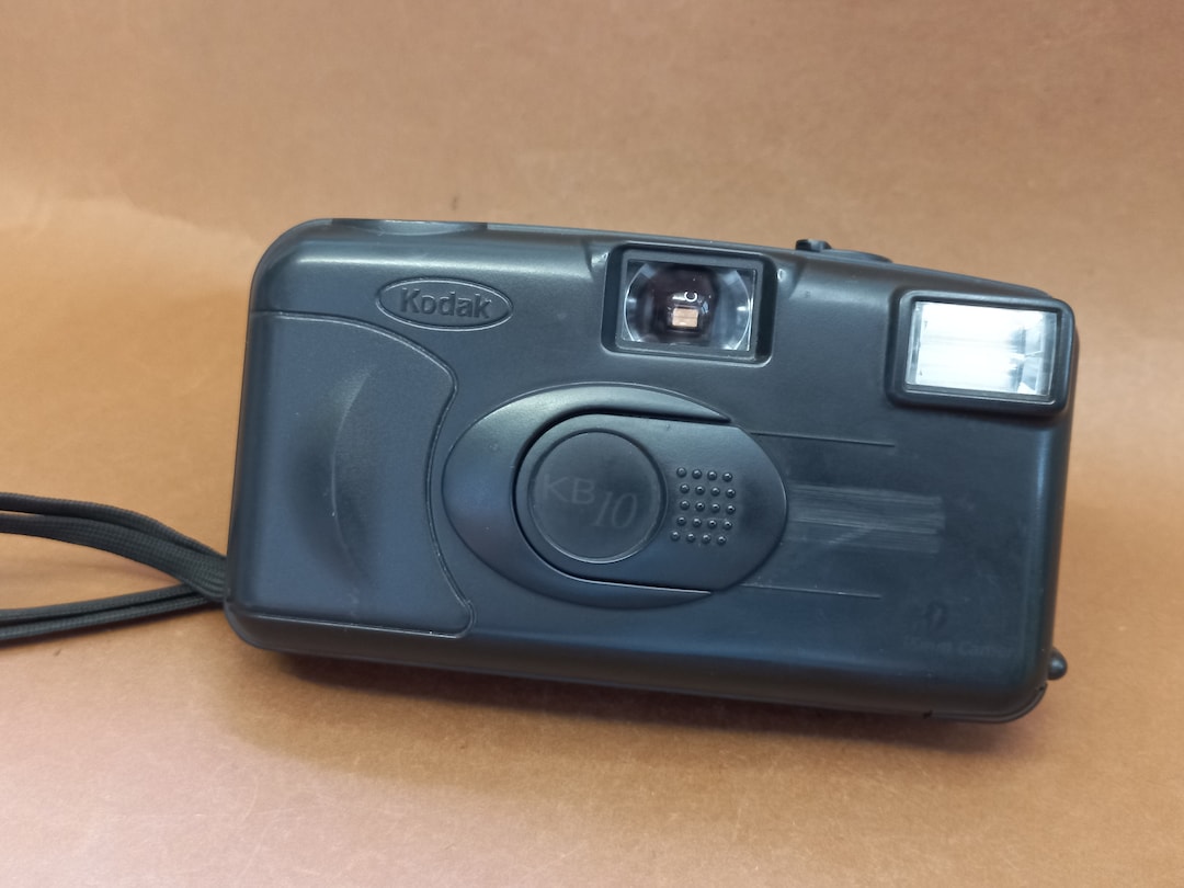 Vintage Camera Kodak KB10, Film Camera Kodak 1990s, Point and Shot ...