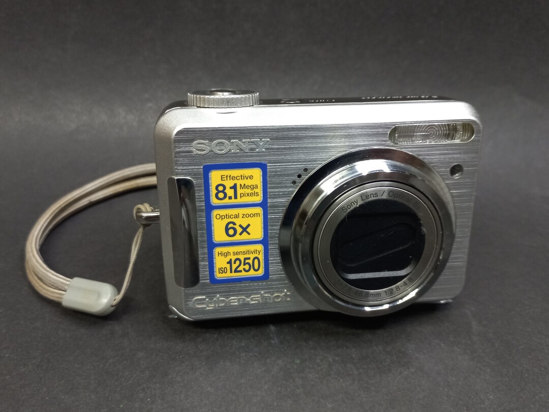 Digital Camera Sony Cyber-shot DSC-S800, Compact Digital Camera, Sony ...
