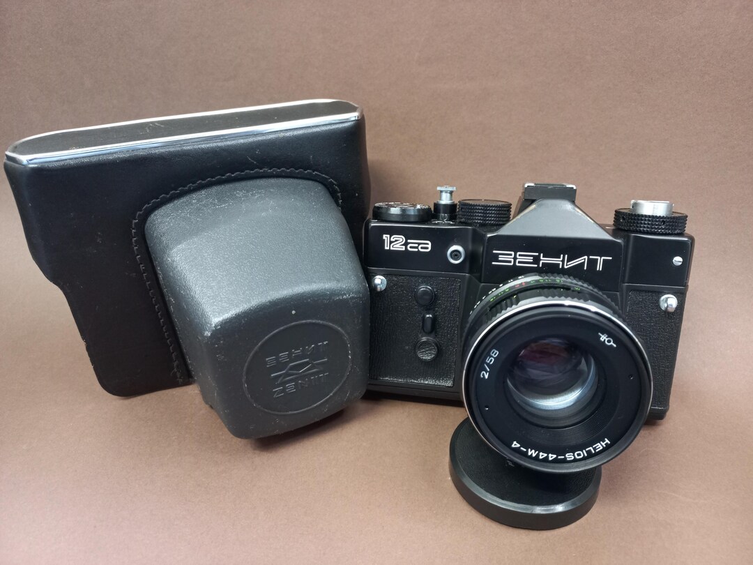 Soviet Vintage Camera Zenit SD(XP) Helios 44m-4, 2/58 M42, Soviet ...