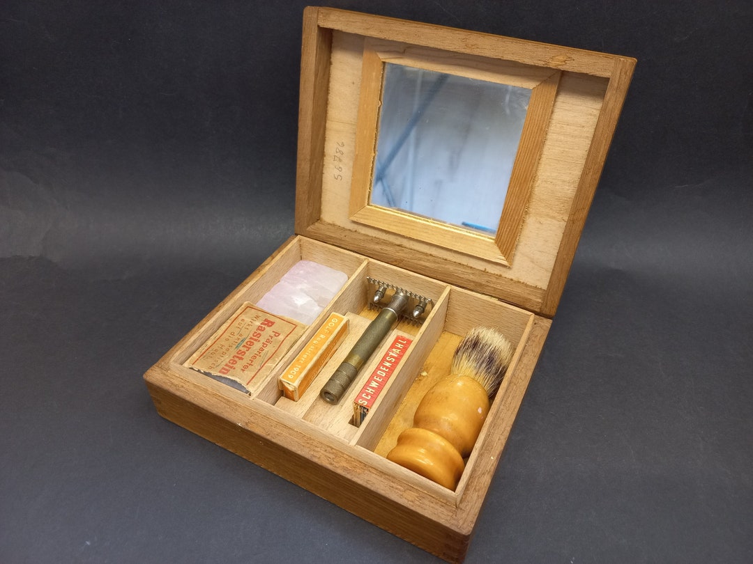 Vintage Shaver Shaving Set 1920s, Old Shavers, Collectible Safety Razor ...