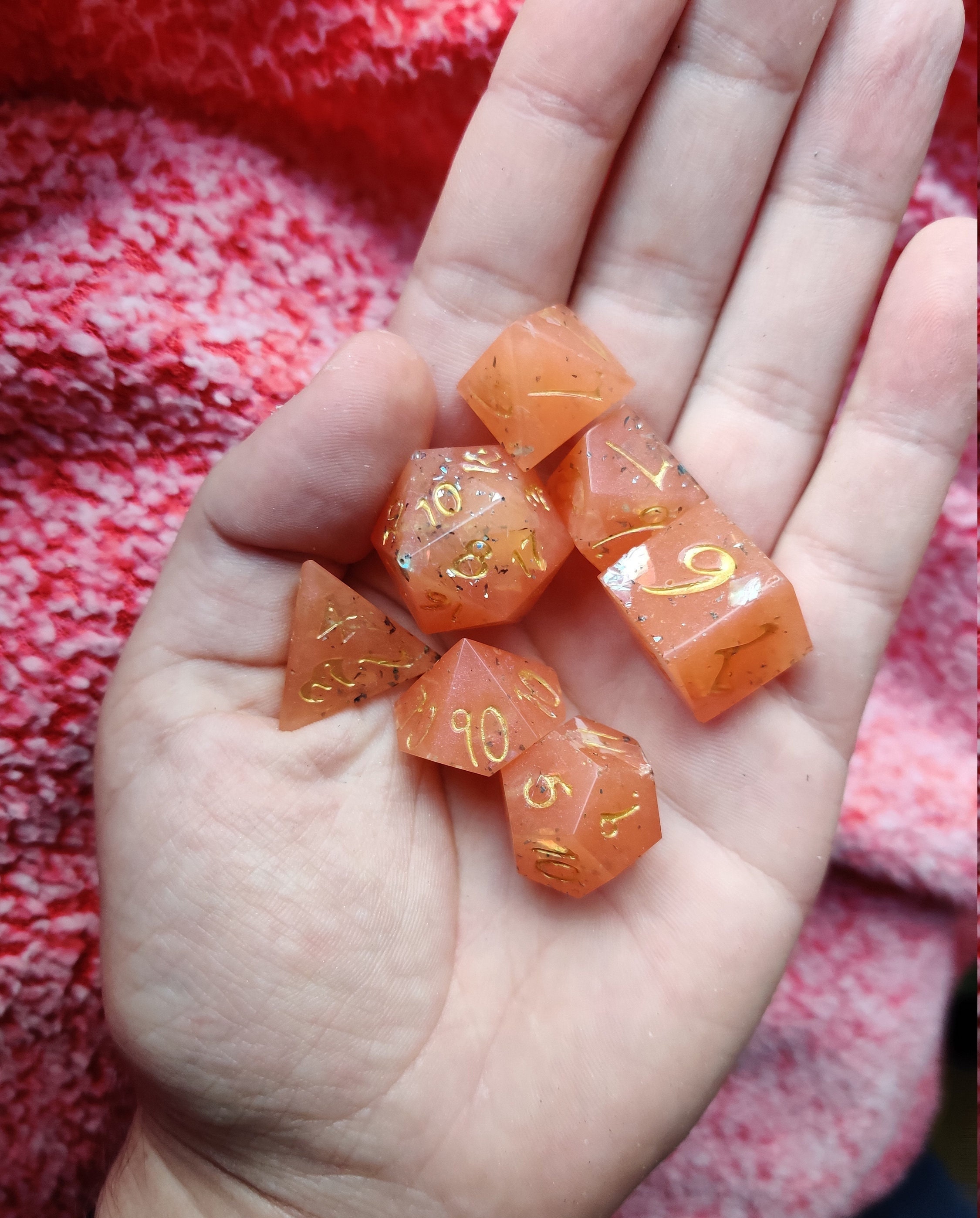 Fantasy Grapefruit: Handmade 7 Piece Mylar Orange Resin Dice - Etsy